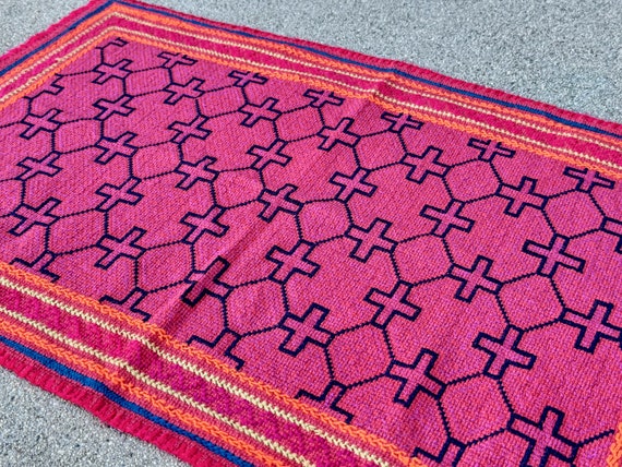 Shipibo Manta & Tapestry - HANAQPACHA