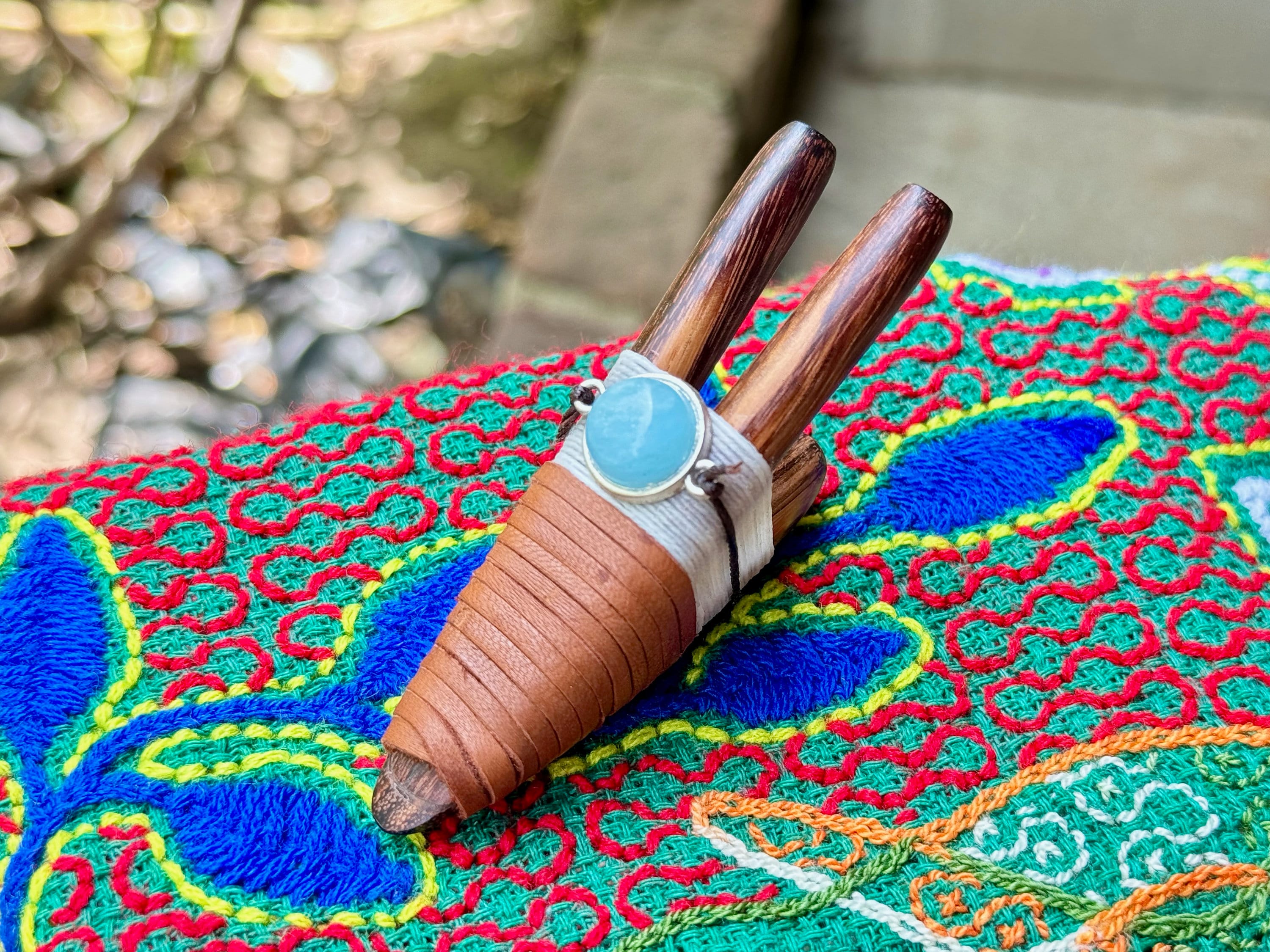 Double Kuripe Pipe, Natural Dark Tamarind Wood Double Barrel Kuripe ...