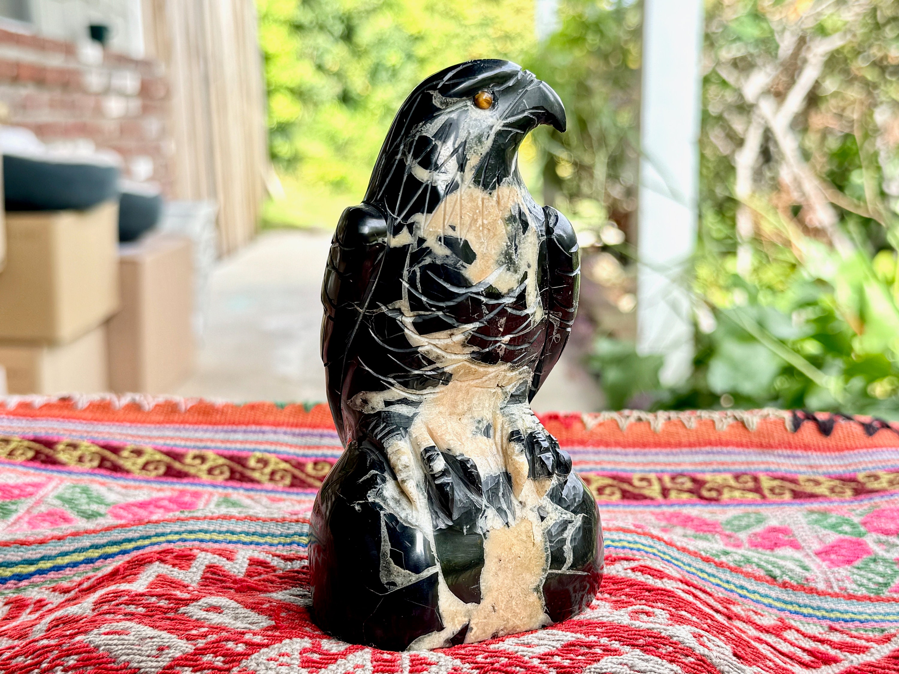 Andean Eagle Statue by Peruvian Artist Ozwaldo Perez, Hand Carved from ...