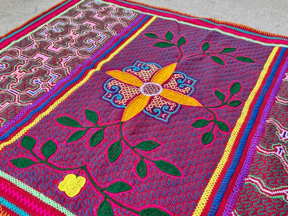 Shipibo Manta & Tapestry - HANAQPACHA