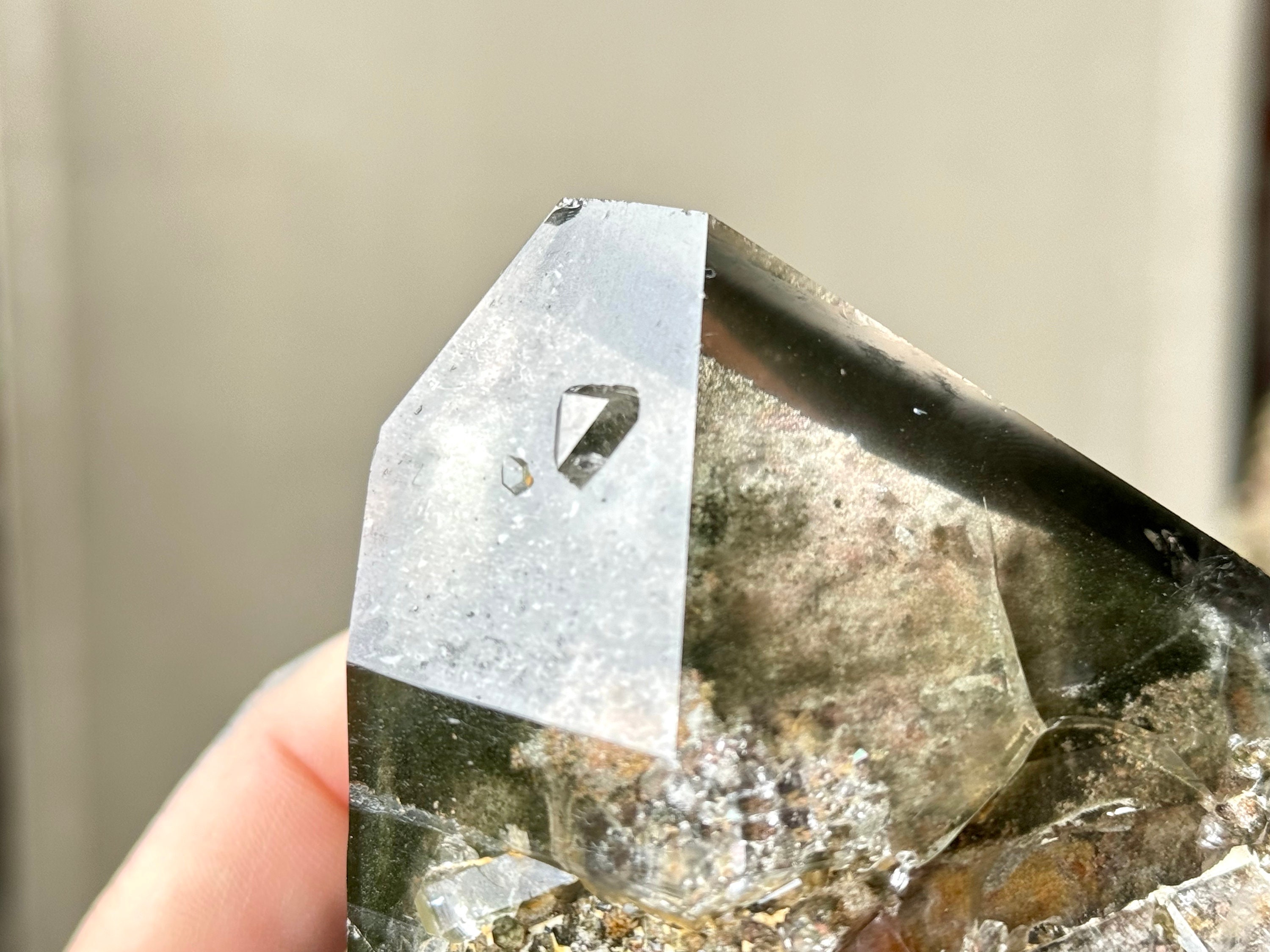 Aesthetic Lodolite Quartz with Rainbow, Raised Trigon, and Dark Green ...