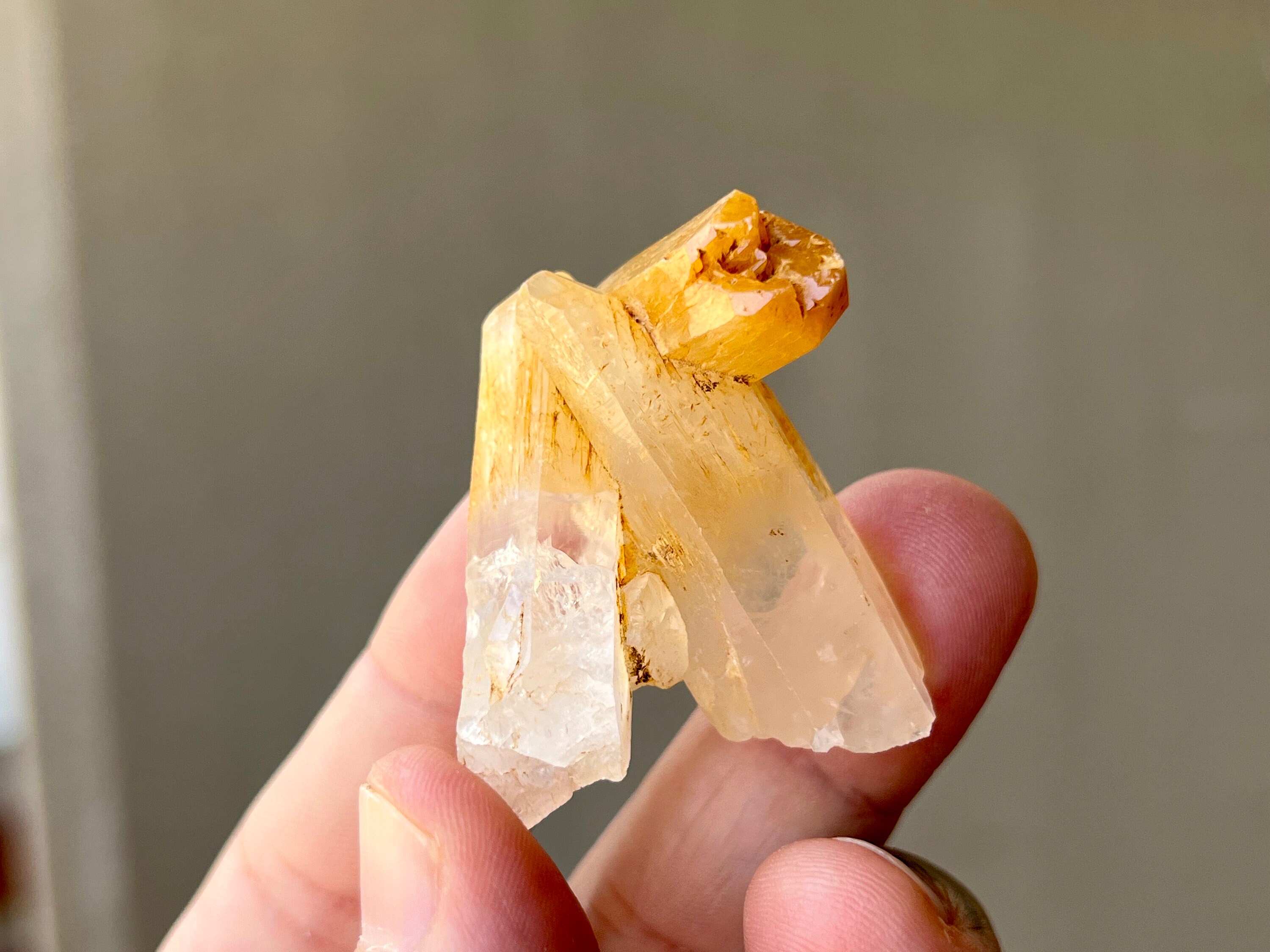 Mango Quartz Cluster (31g), Rare Corona Quartz with Halloysite, Crown ...