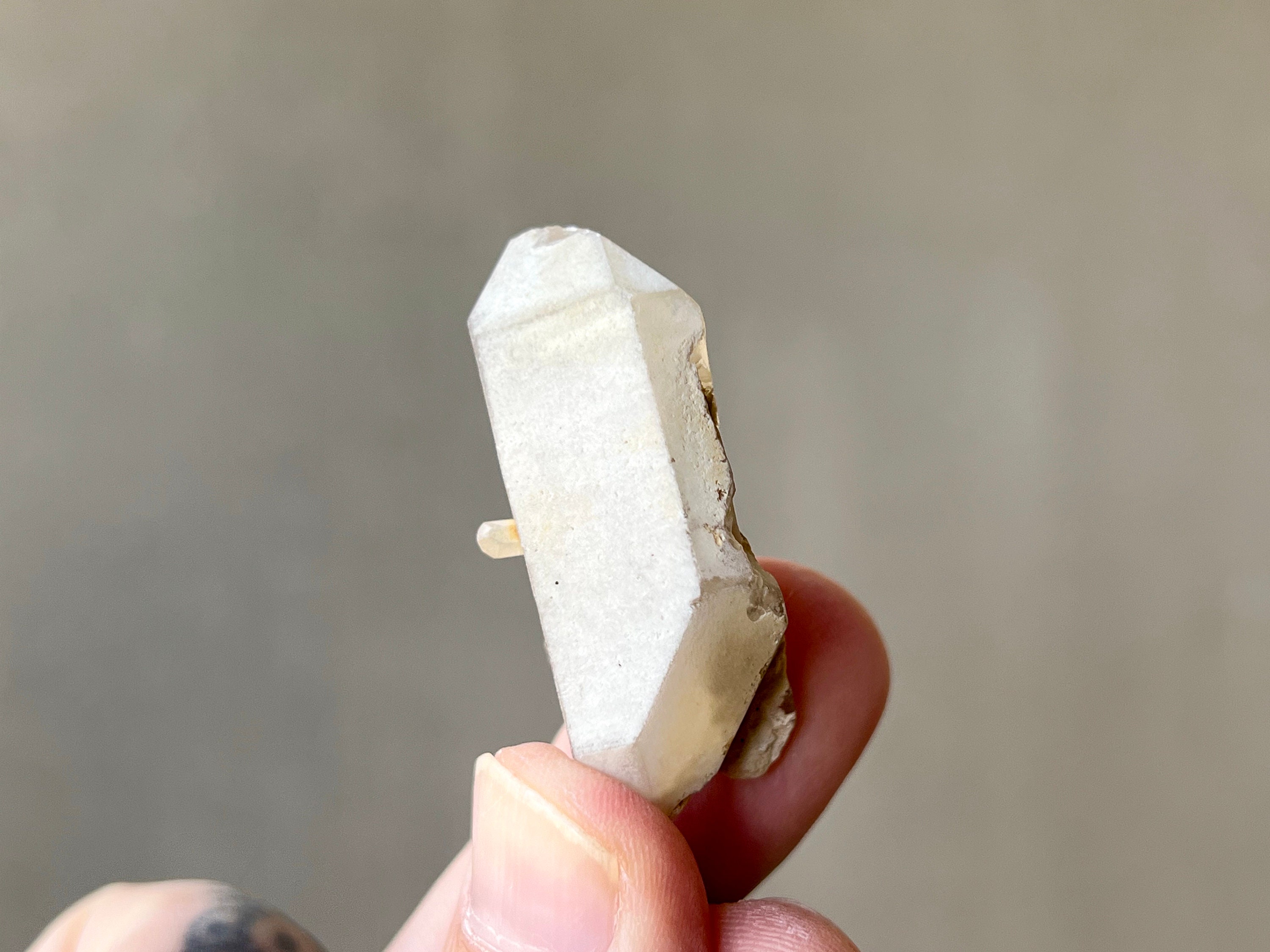 White Phantom Smoky Quartz with Kaolinite (Clairaudience, Purification ...