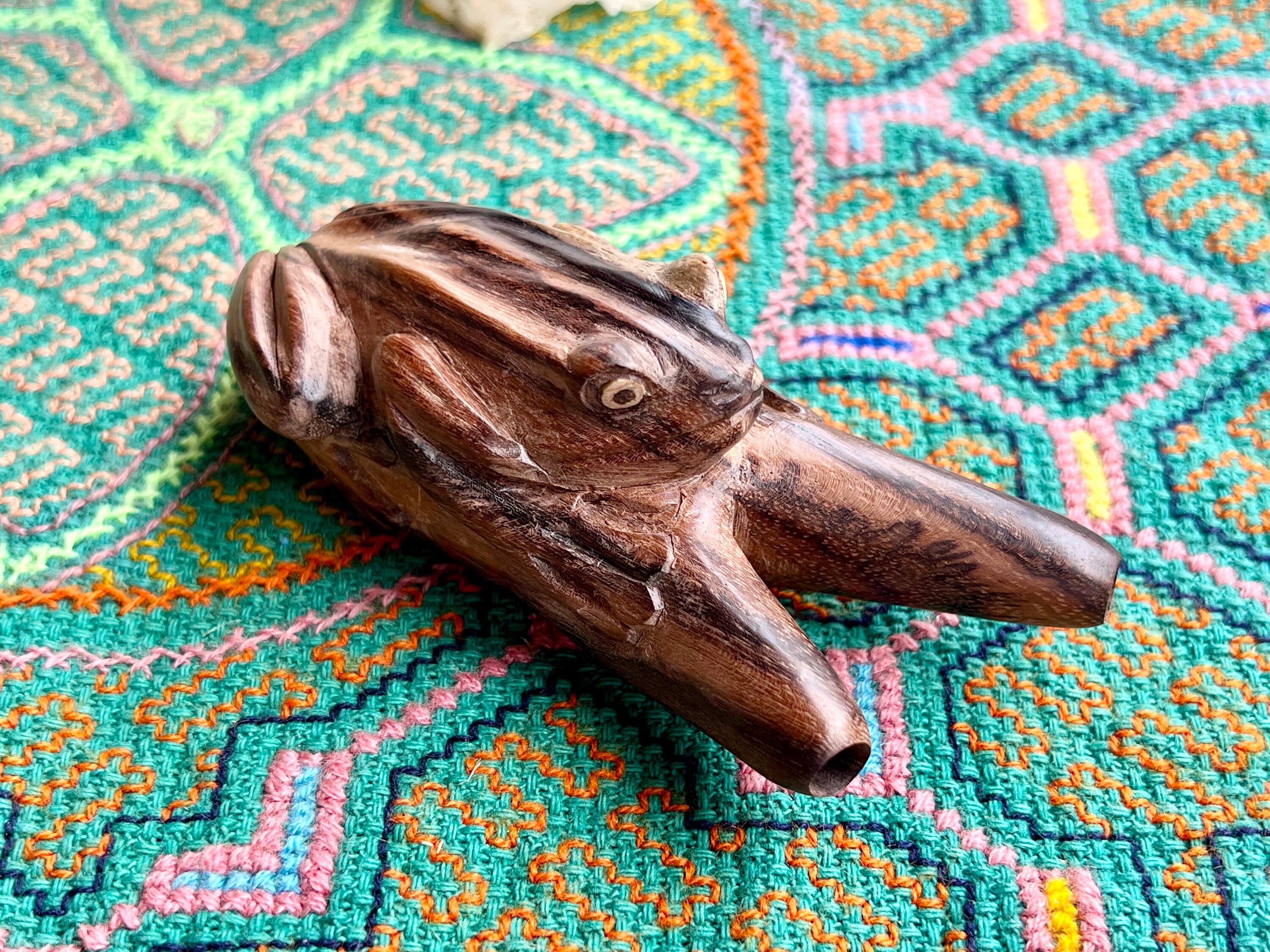 Kuripe, Kambo Frog Kuripe for Hapay, Solid Wood Single Block Kuripe ...