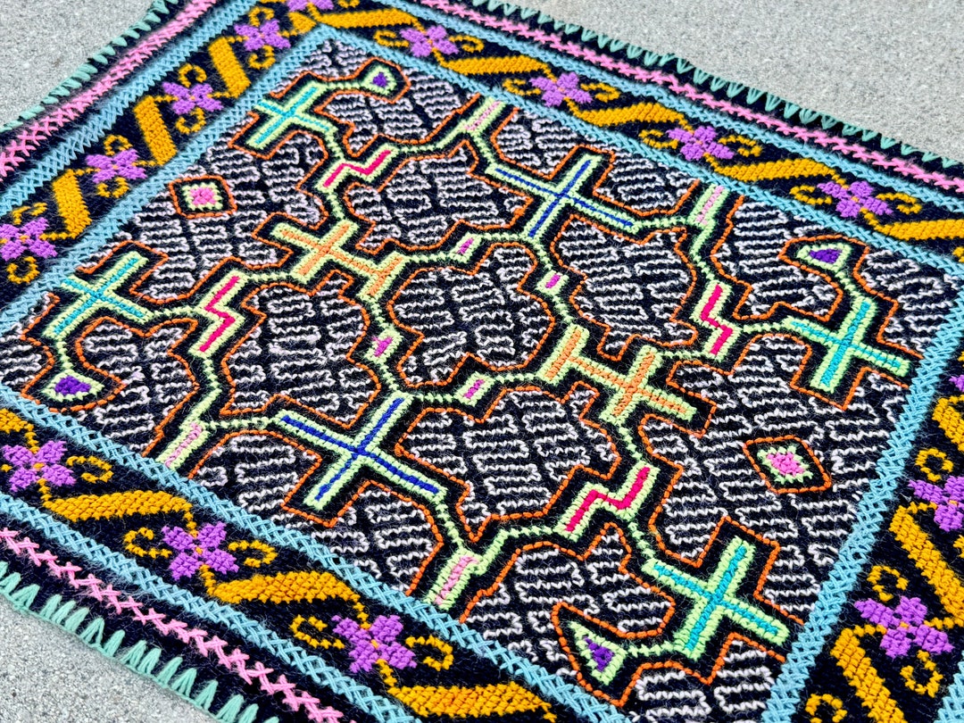 Shipibo Manta Cloth by Peruvian Artist Isabel Franchini, 13.5 X 17.5 ...