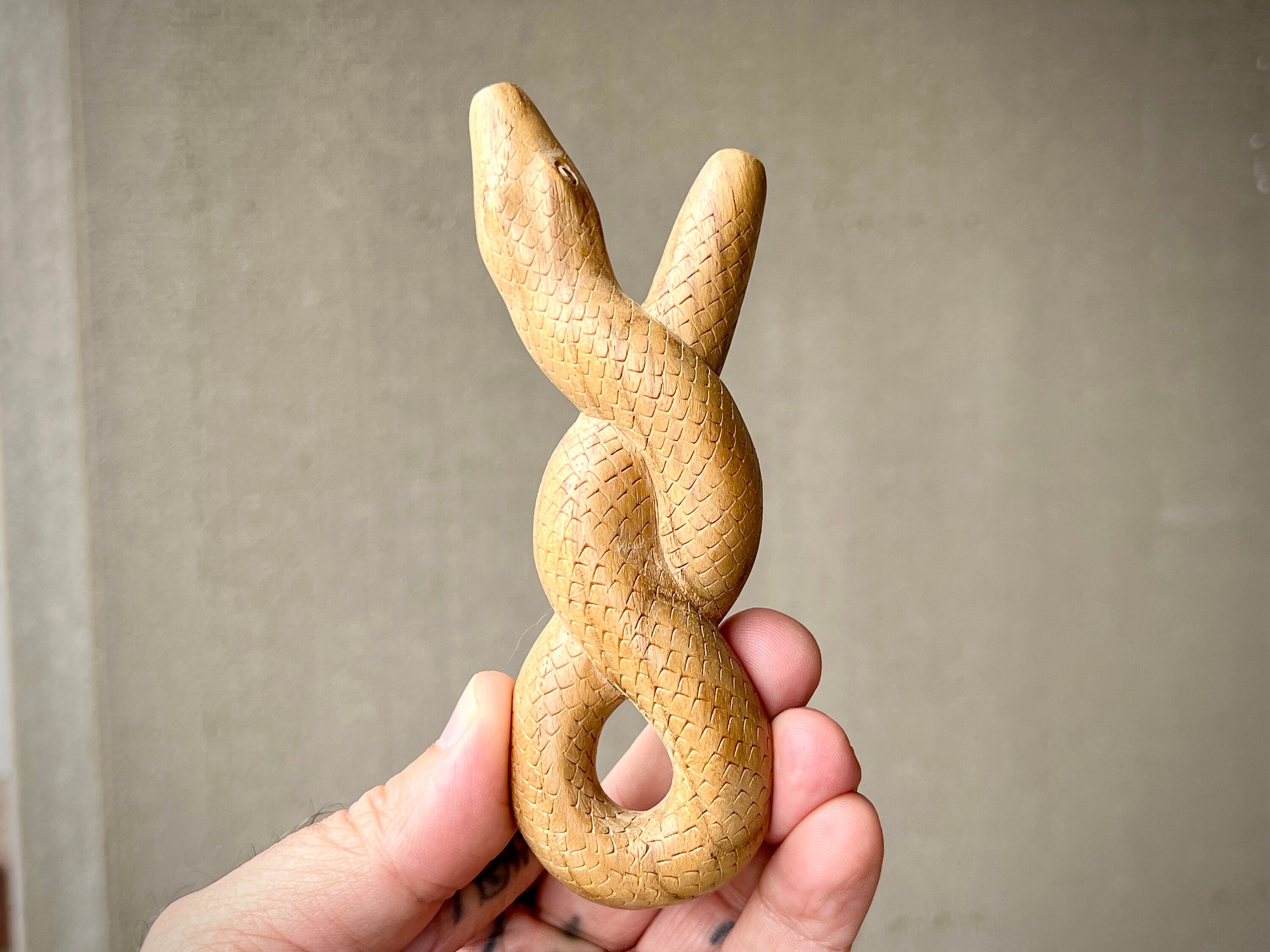 Infinity Serpent Kuripe, Solid Wood Snake Kuripe with Beautiful Detail ...