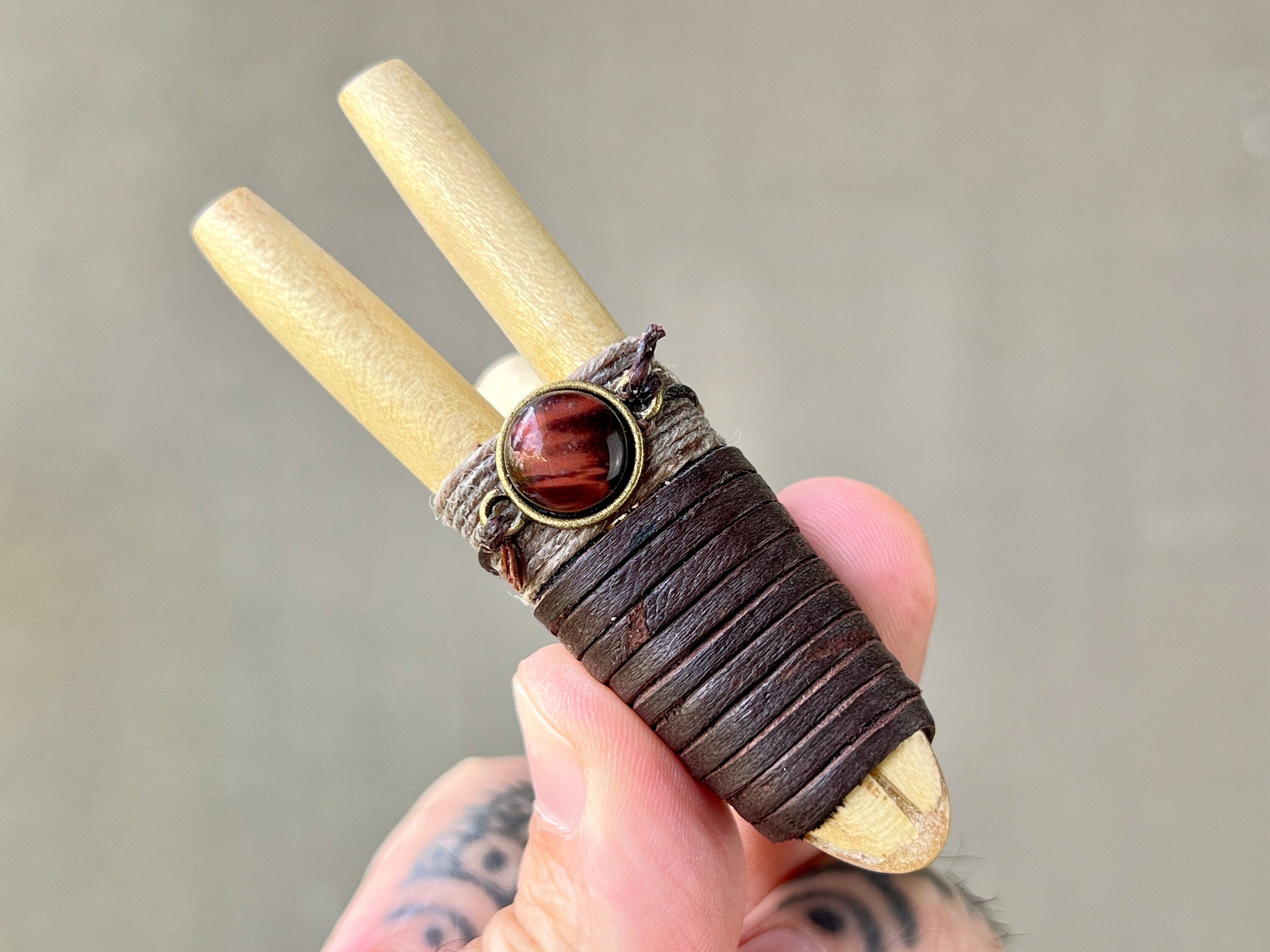 Double Kuripe, Natural Light Wood Kuripe with Red Tiger's Eye