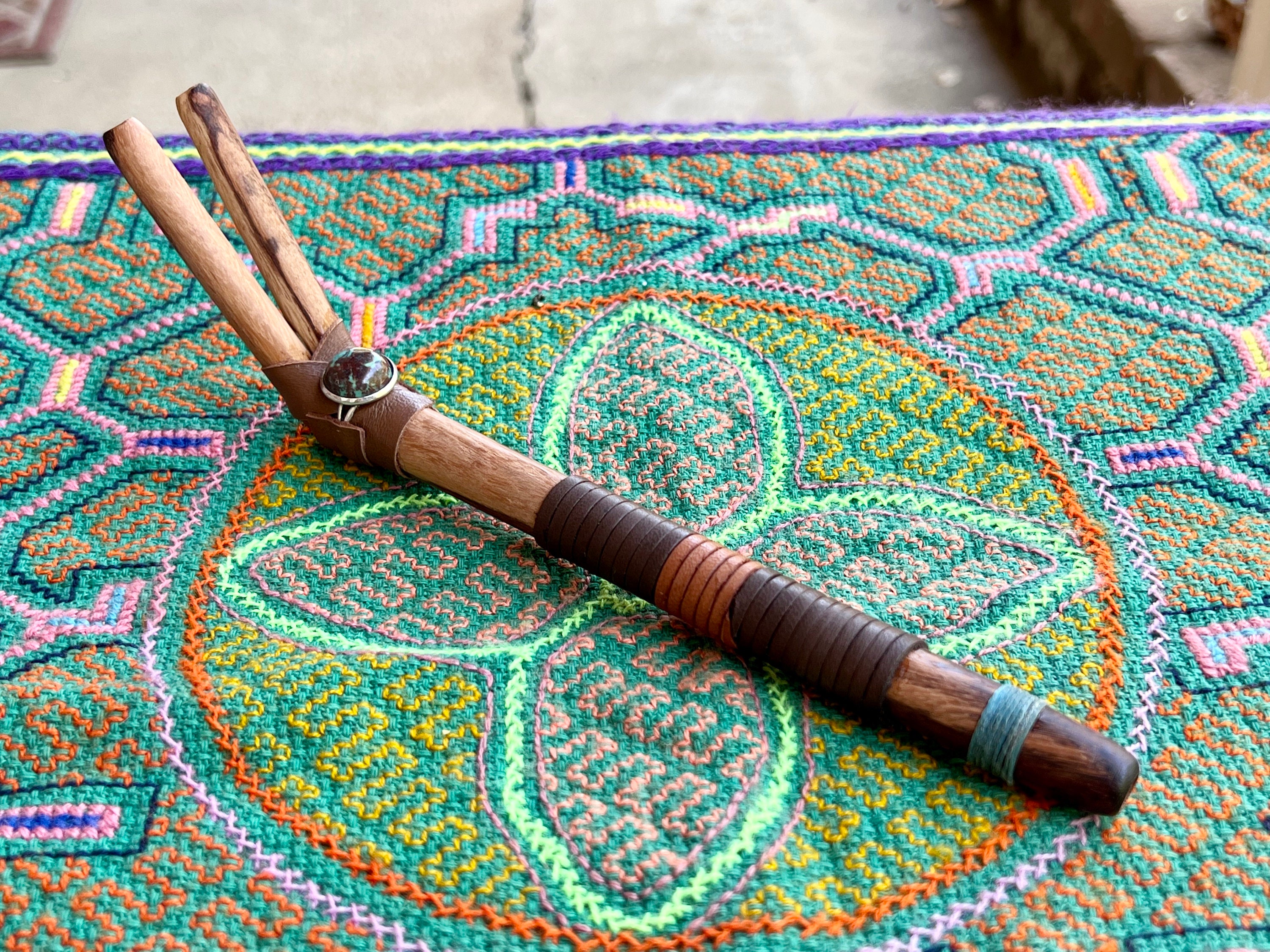 Double Tepi (kuripe) pipe with Cloud Mountain Turquoise, Dark Wood Tepi ...