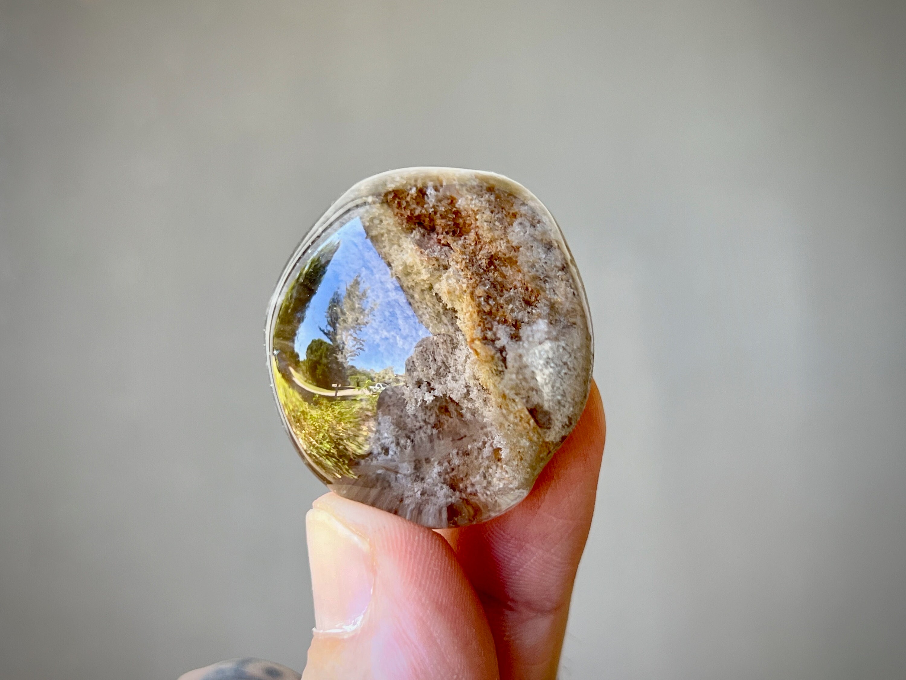 Lodolite Quartz Palm Stone with Lovely Earth Tone Inclusions, Water ...
