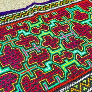 Shipibo Manta Cloth by Peruvian Artist Isabel Franchini, 12.5 X 19.5 ...