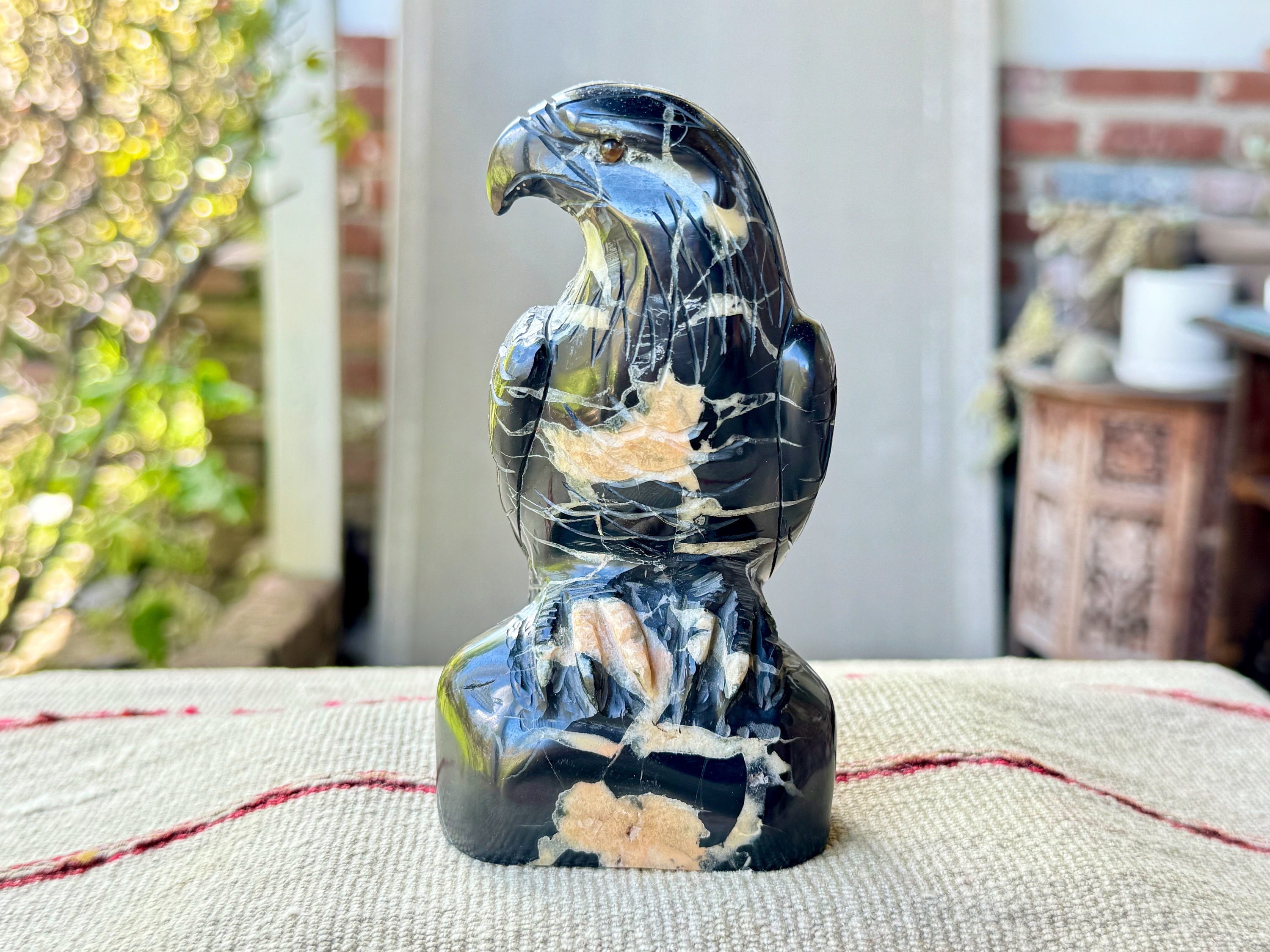 Andean Eagle Statue by Peruvian Artist Ozwaldo Perez, Hand Carved from ...