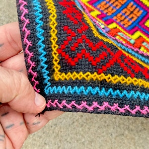 Shipibo Manta Cloth by Peruvian Artist Isabel Franchini, 17" X 25 ...