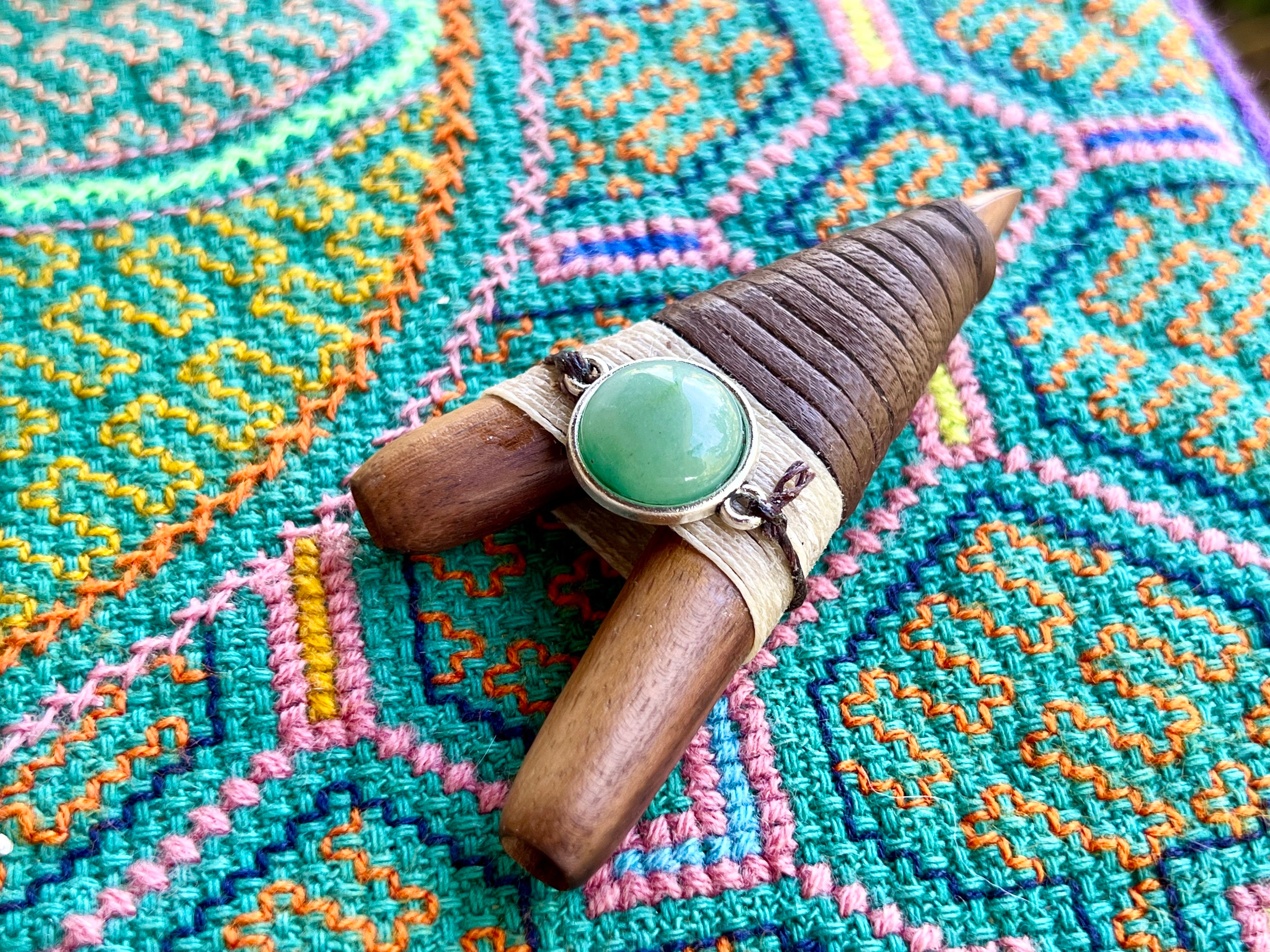 Kuripe, Natural Wood Kuripe with Green Aventurine, Handcrafted Shamanic ...