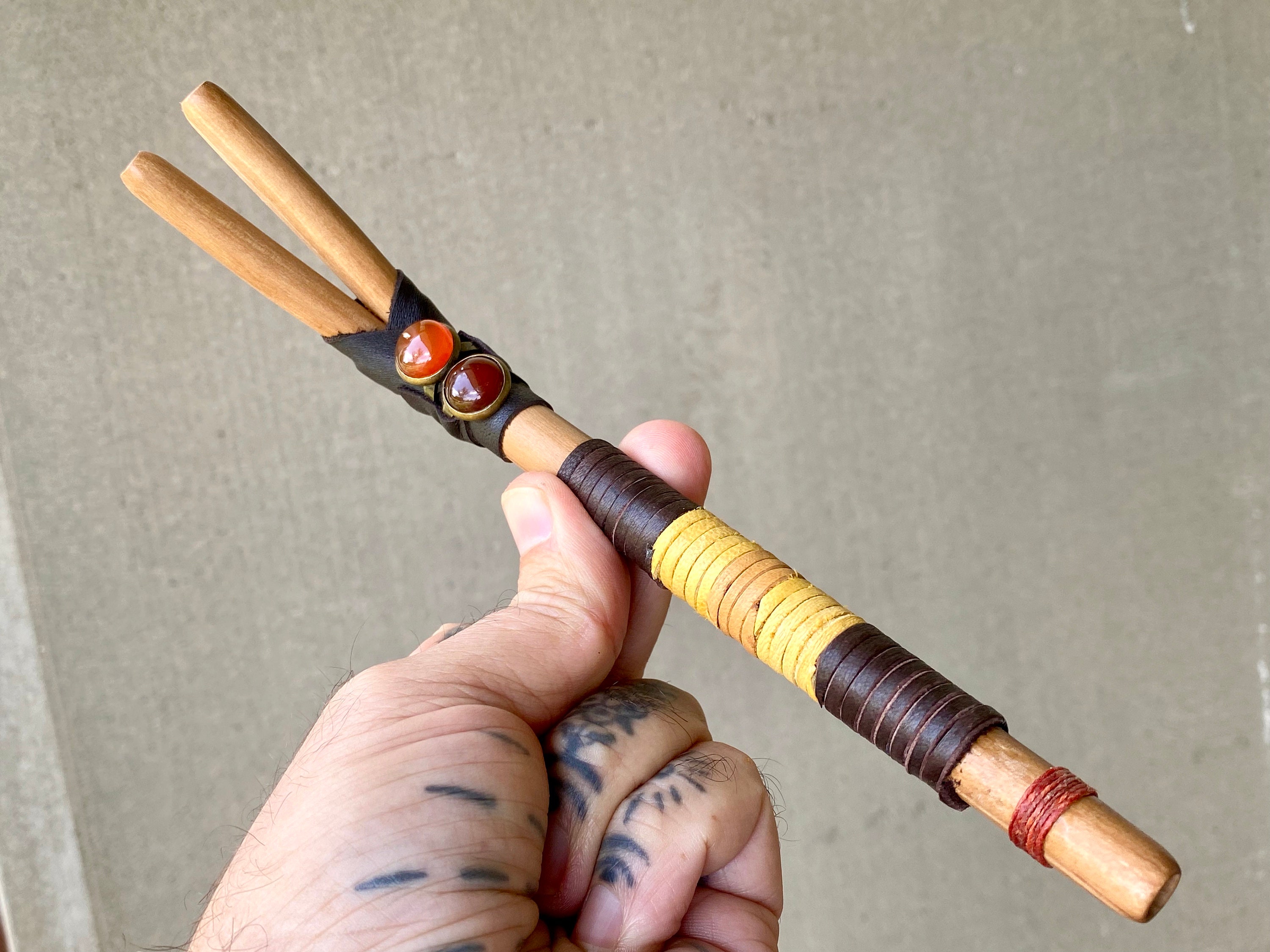 Double Tepi (kuripe) pipe with Carnelian, Traditional Wood Double Tepi ...