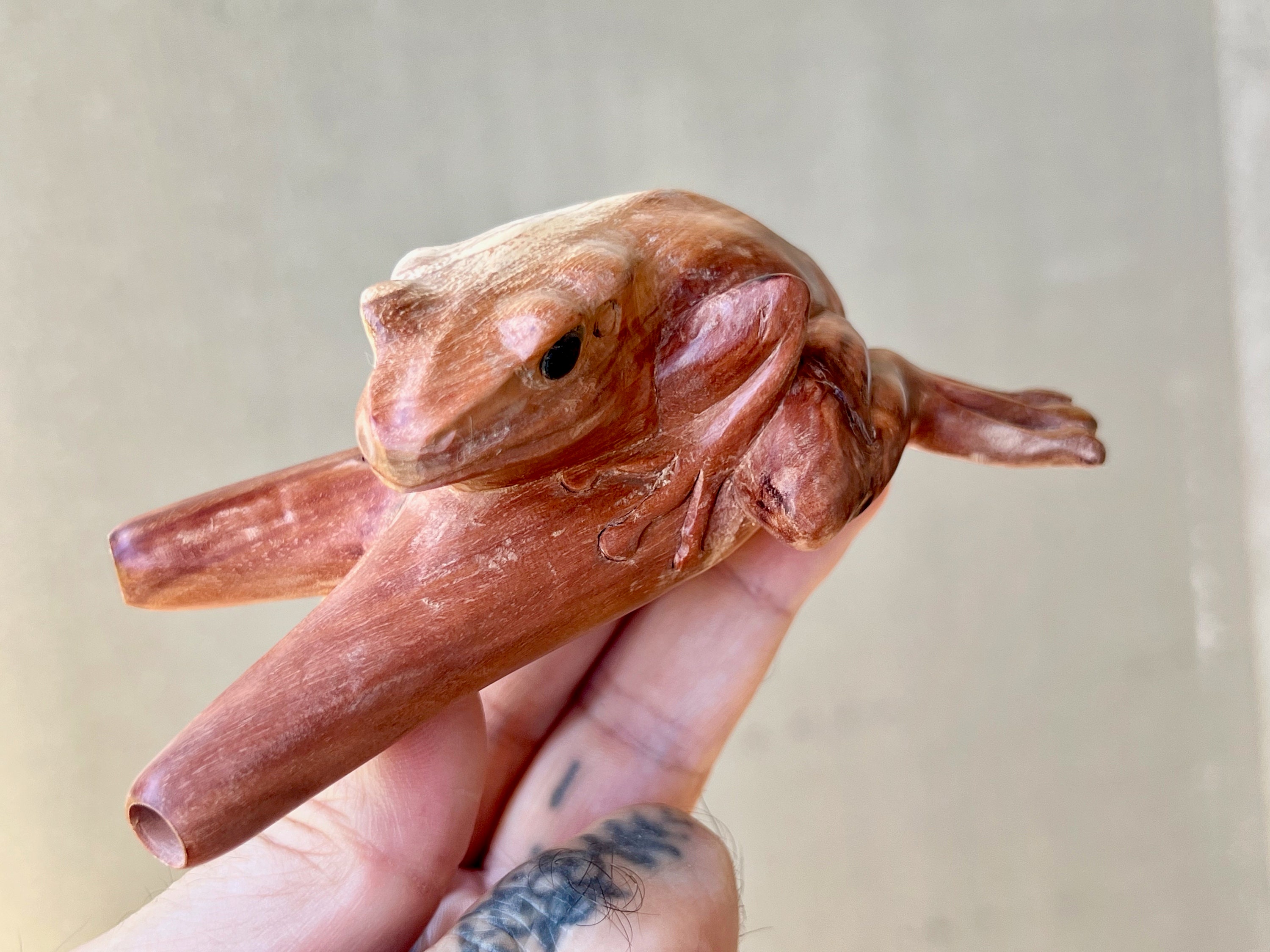 Monkey Tree Frog Totem Kuripe, Two-Tone Wood Kuripe, Hand Carved from a ...