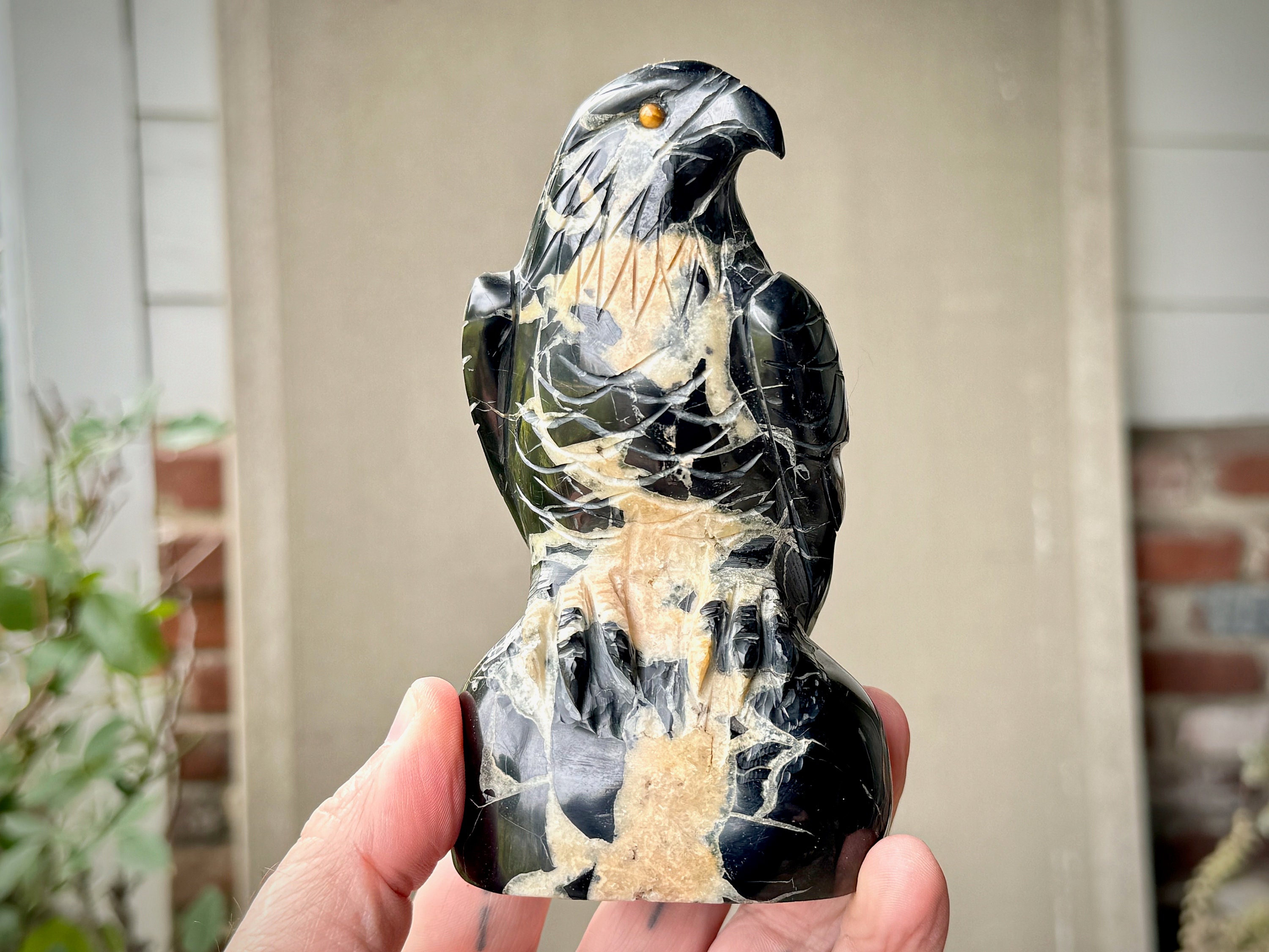 Andean Eagle Statue by Peruvian Artist Ozwaldo Perez, Hand Carved from ...