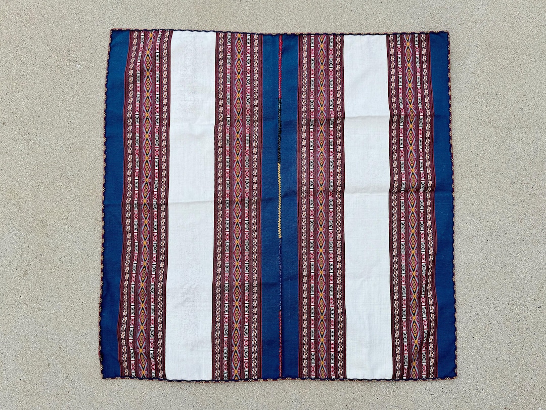 Peruvian Manta Cloth From Chinchero, Peru, 30" X 31" (76 Cm X 76 Cm ...