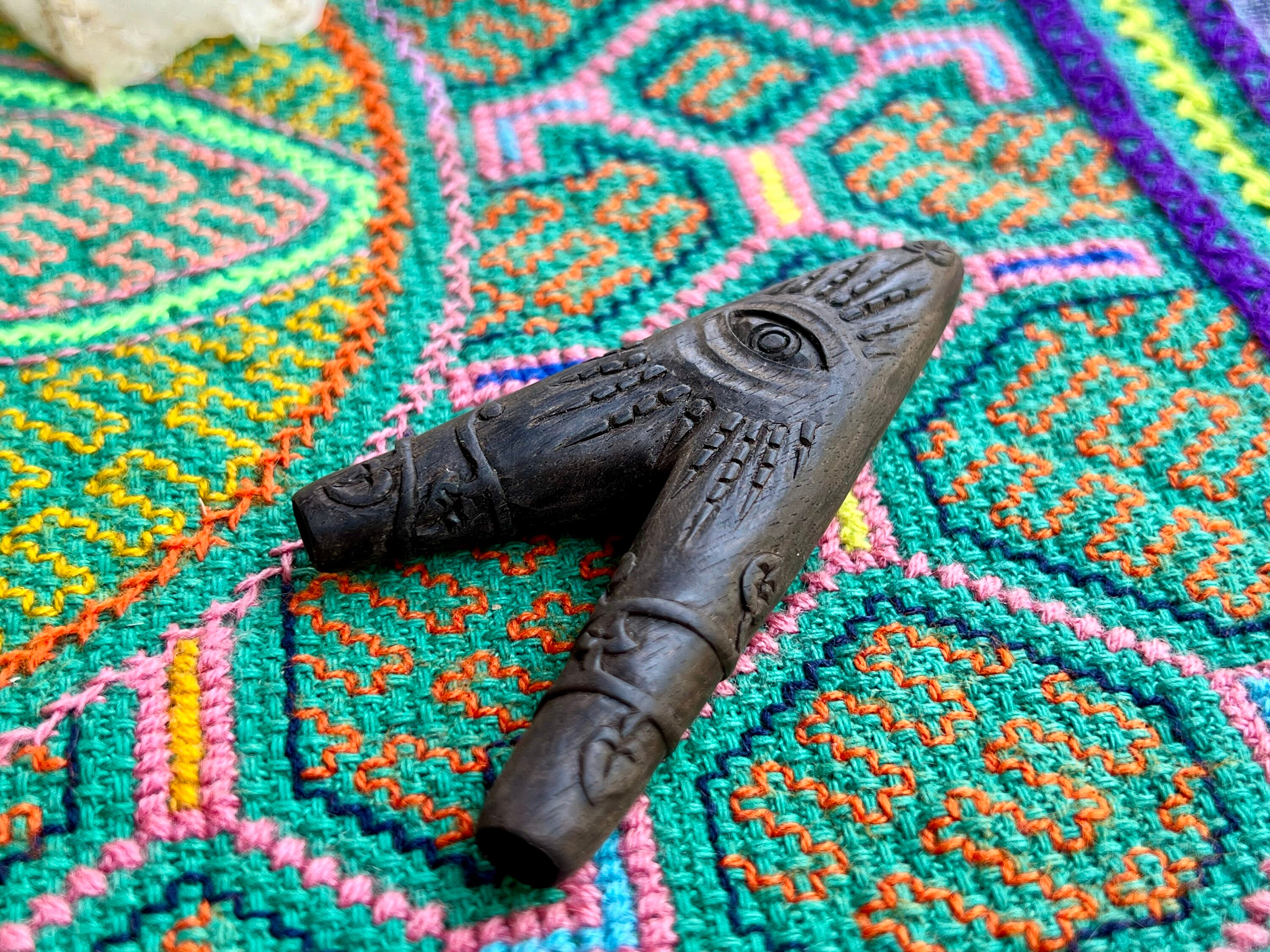 Kuripe, Solid Wood All-Seeing Eye with Vine Kuripe, Single Block Kuripe ...