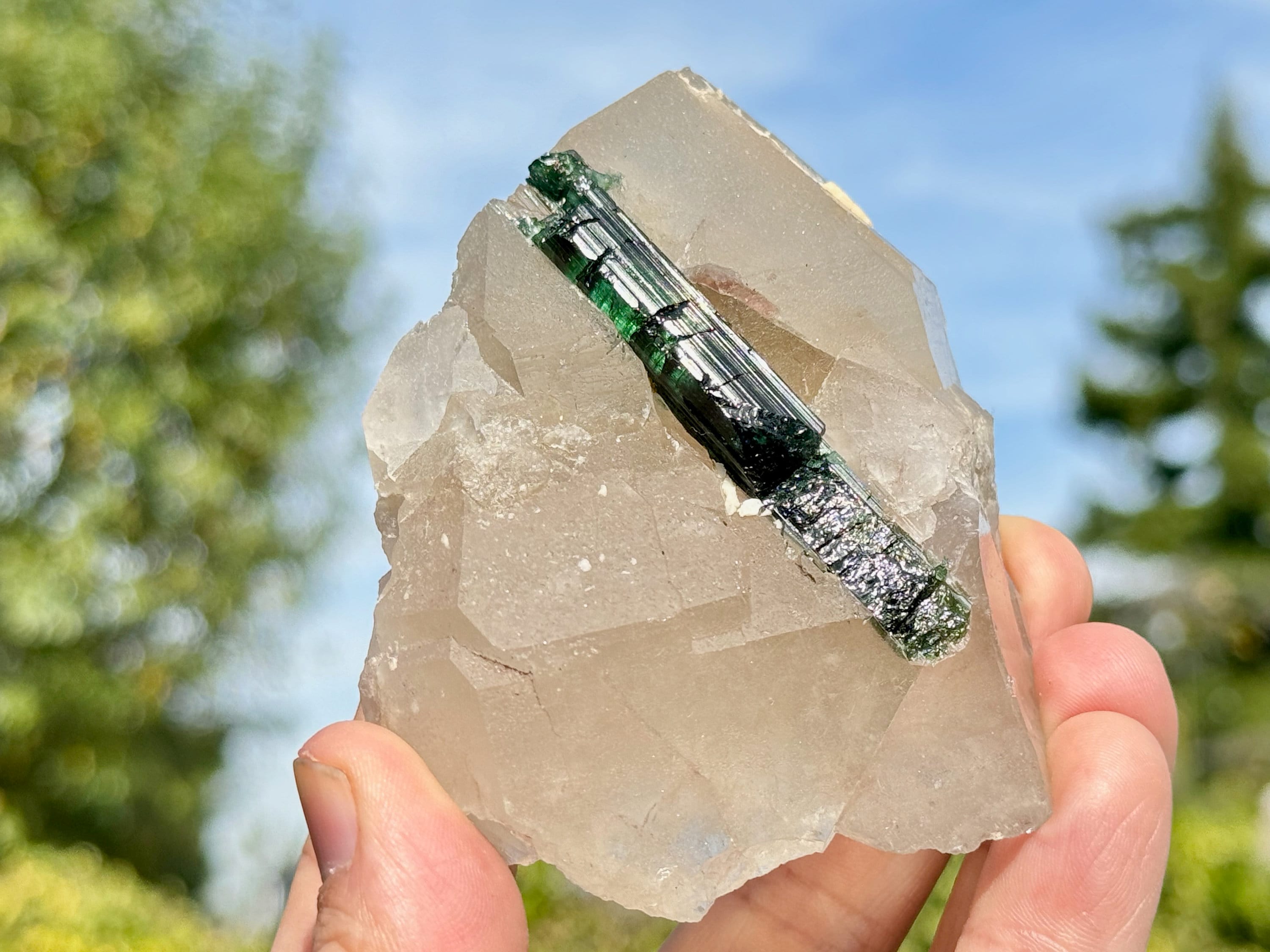 Aricanga Quartz with Brillliant, Gem Teal Blue Green Tourmaline ...