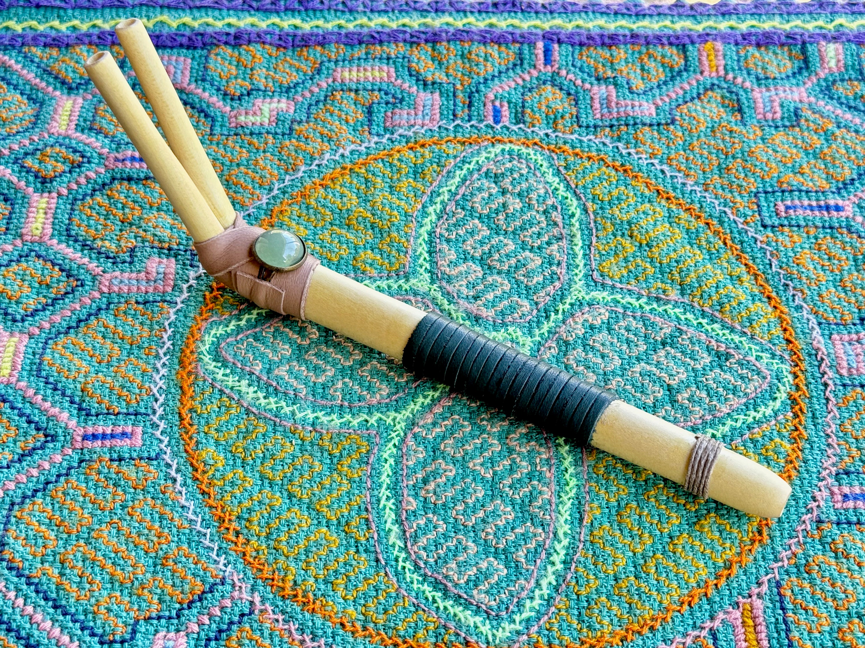Double Tepi Pipe with Green Aventurine, Handcrafted Natural Light Wood ...