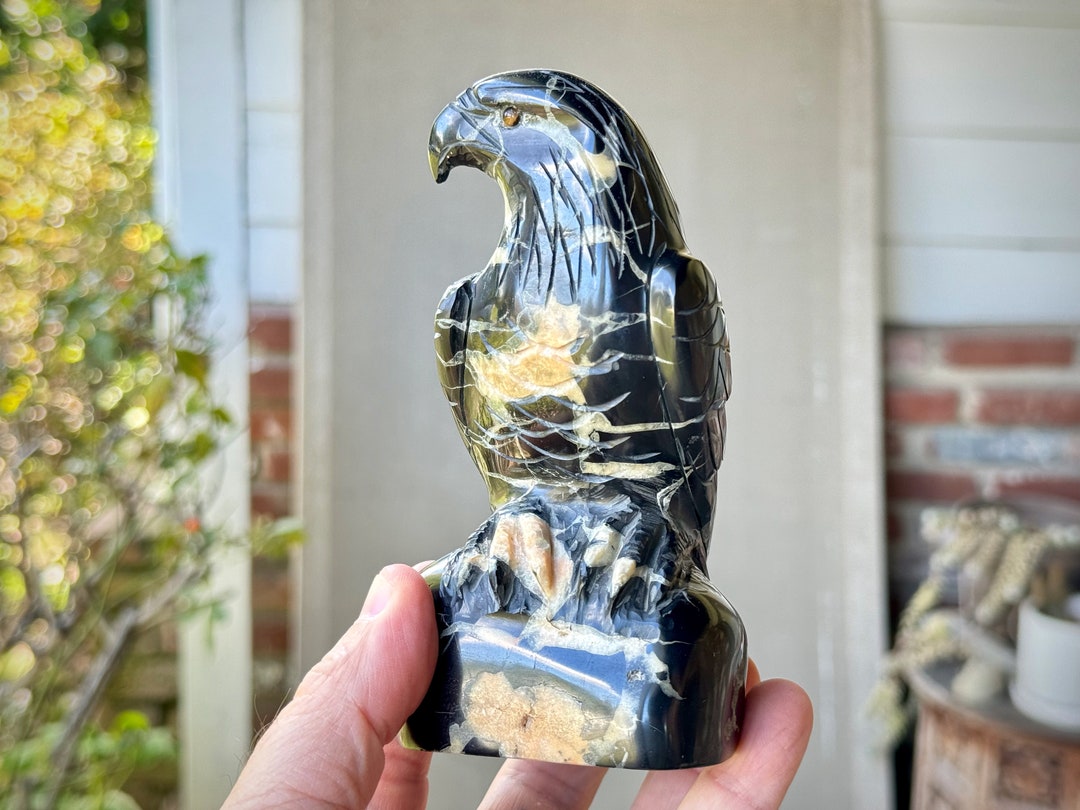 Andean Eagle Statue by Peruvian Artist Ozwaldo Perez, Hand Carved From ...