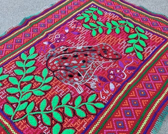 Shipibo Manta Cloth by Peruvian Artist Isabel Franquines, 18" X 18 ...