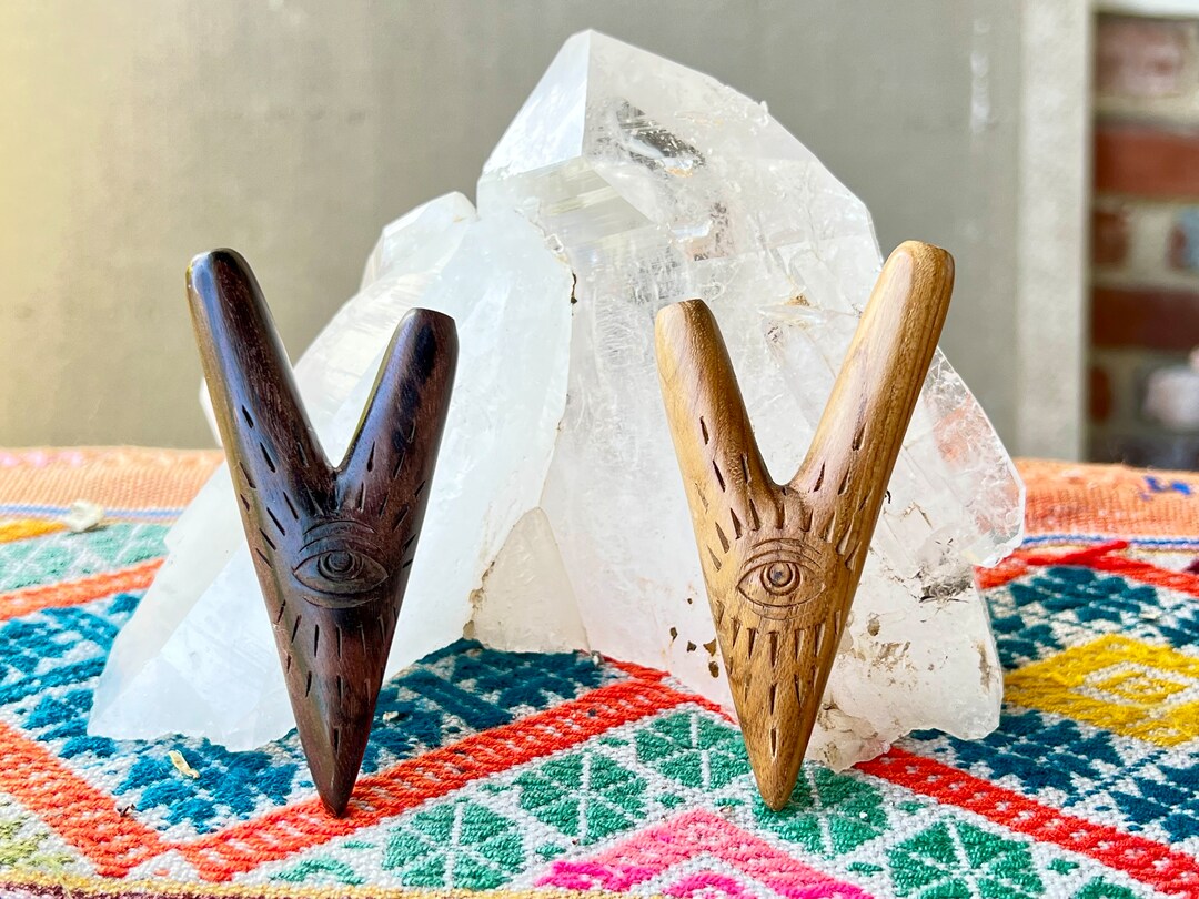 Kuripe, All-seeing Eye Kuripe in Soid Dark Wood or Teak, Single Block ...