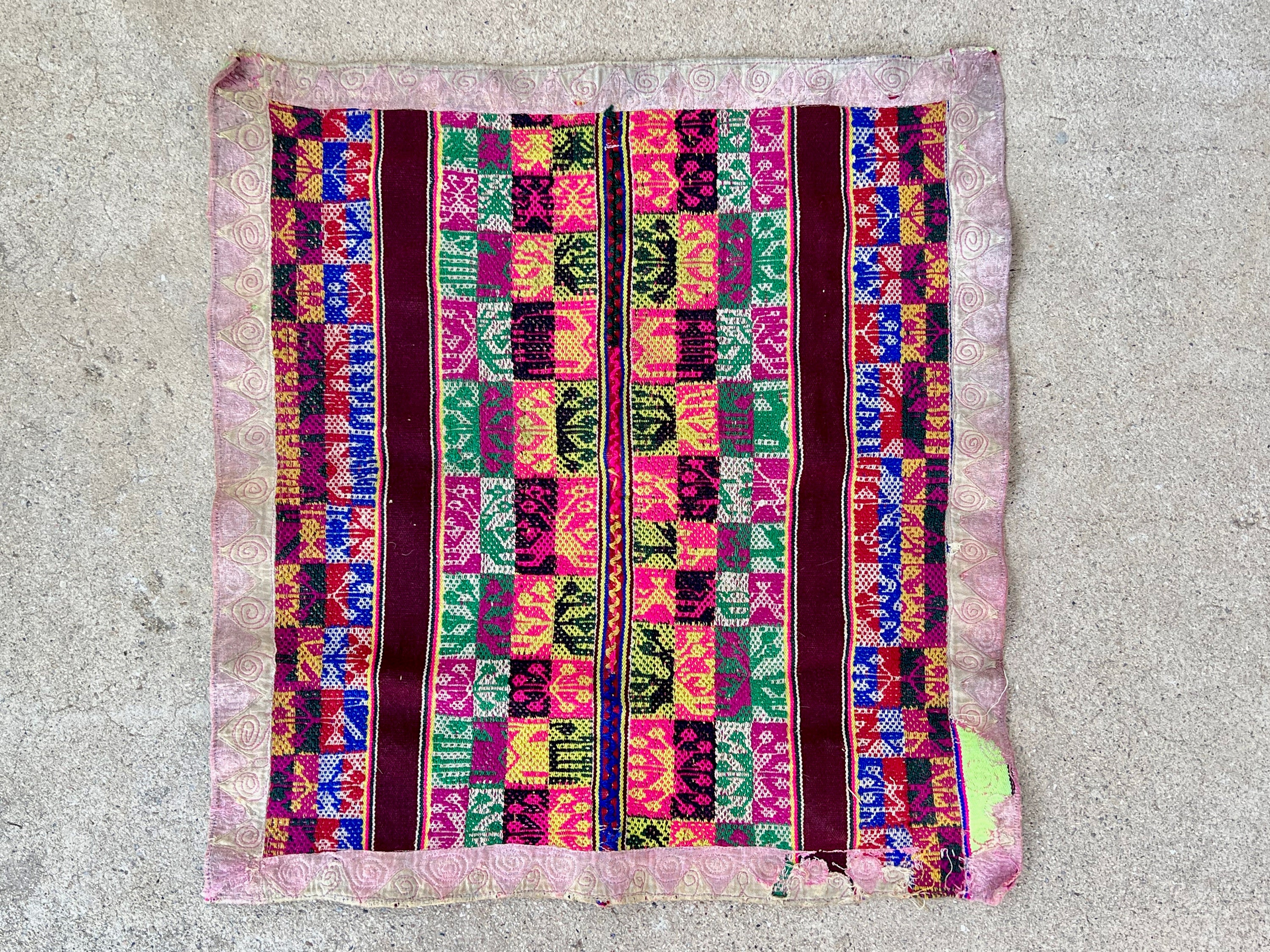Vintage Peruvian Manta Cloth from Ausungate, 23 x 21, Hand Woven Andean ...