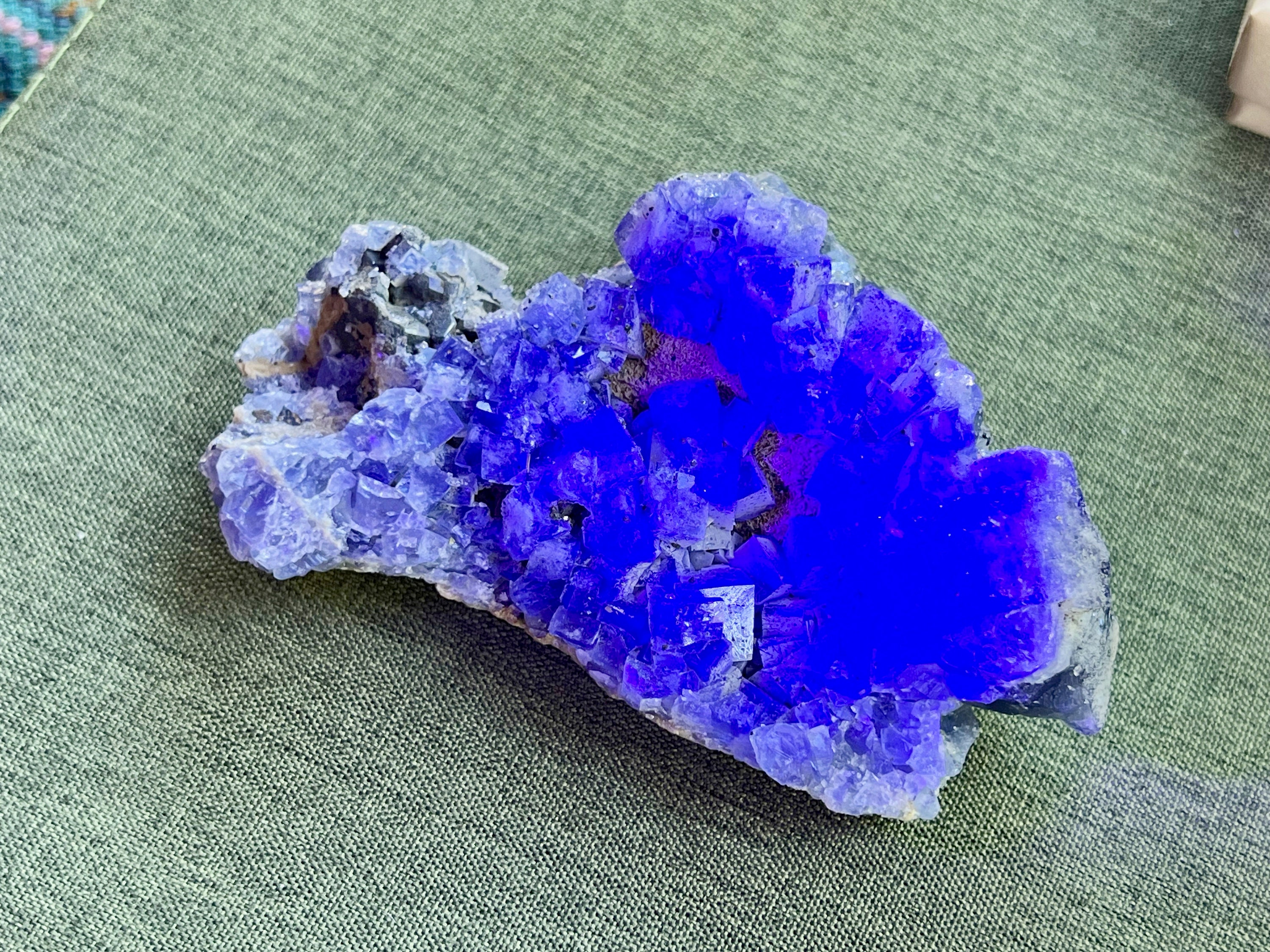 Nigerian Color Change Fluorite, Bicolor Purple and Light Blue Fluorite ...