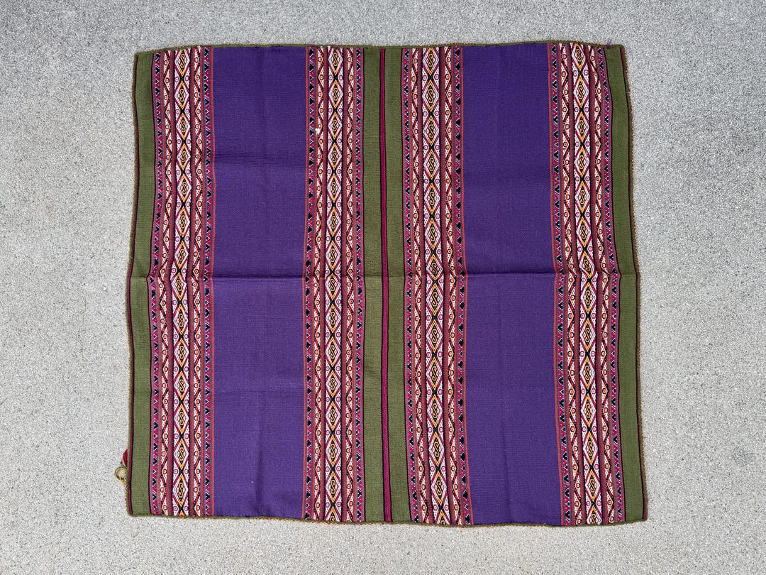 Andean Manta Cloth From Chinchero, Peru, 28.5" X 30" (72 Cm X 76 Cm ...
