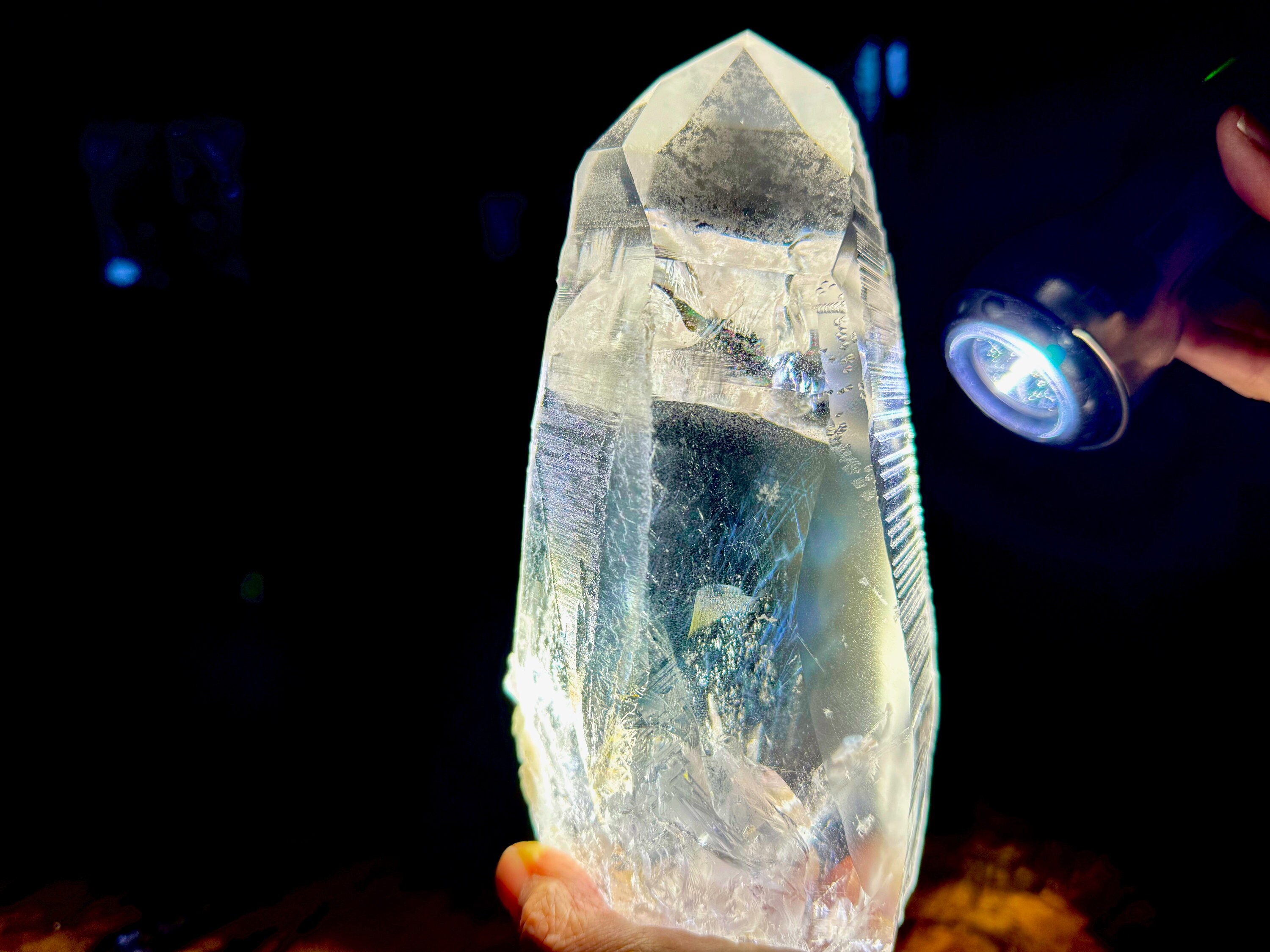 Blue Needle Lemurian Quartz, Rare Dow Crystal with Rainbow, 1.7 Kilo ...