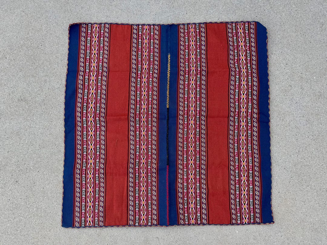 Andean Manta Cloth From Chinchero, Peru, 31 X 31 80 Cm X 80 Cm, Large ...