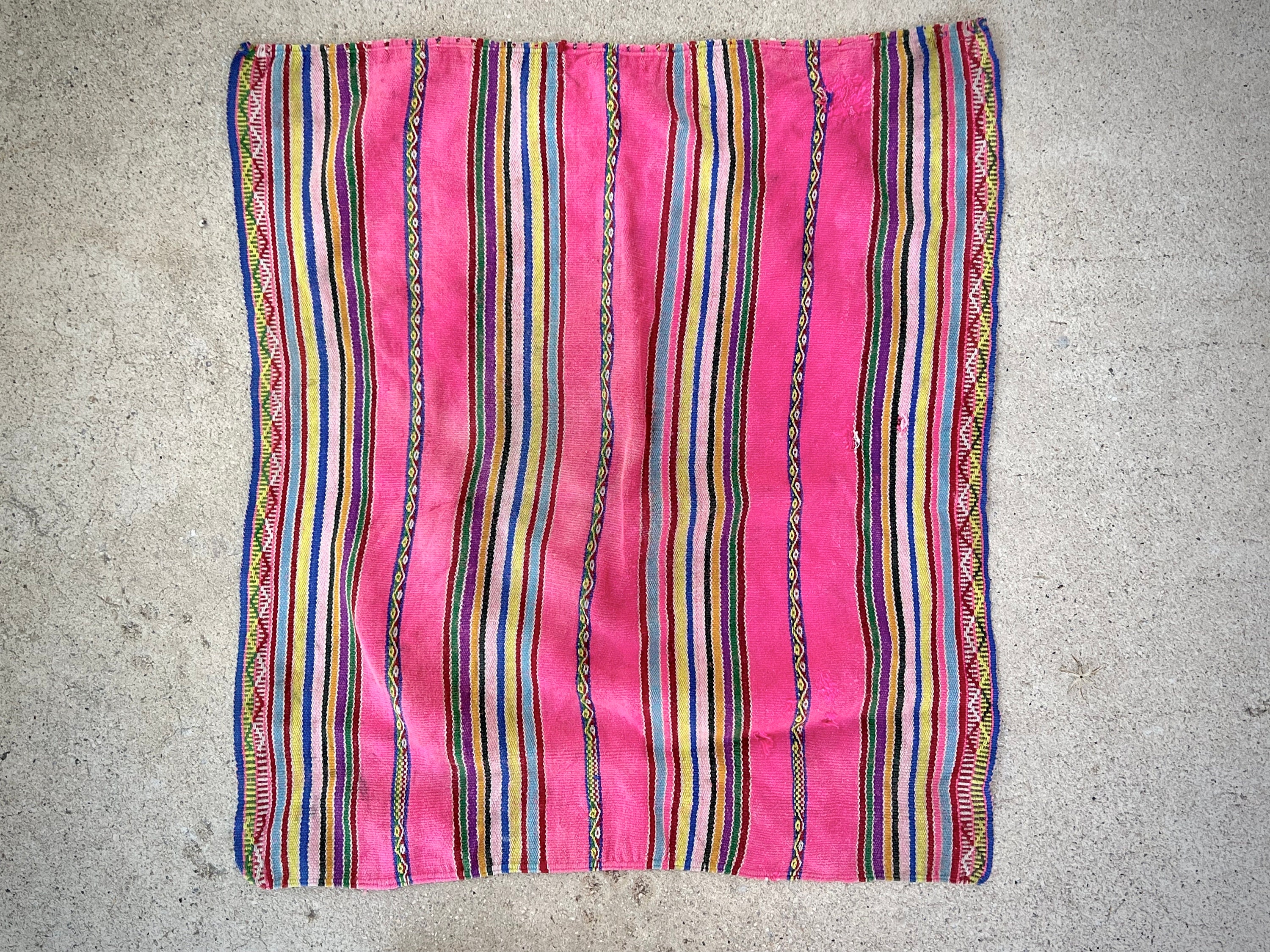 Vintage Peruvian Manta Cloth from Peru's Sacred Valley, 20 x 19 ...