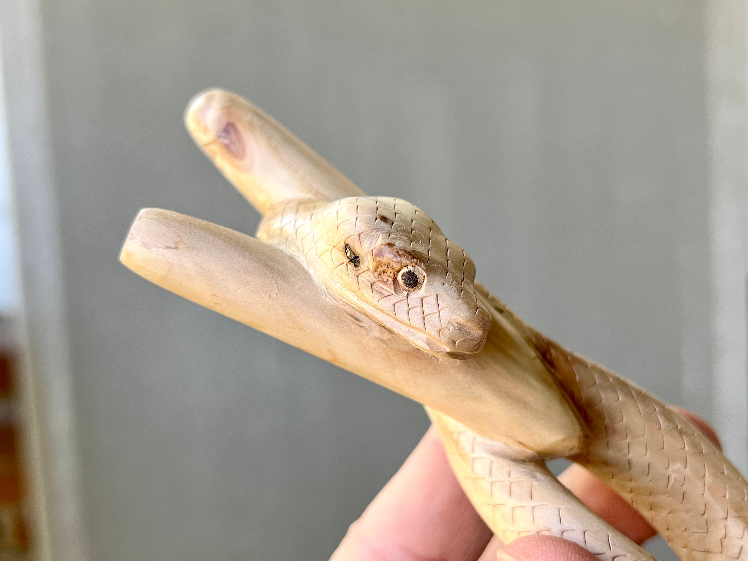 Serpent Kuripe, Solid Wood Single Block Snake Kuripe, Hand Carved ...
