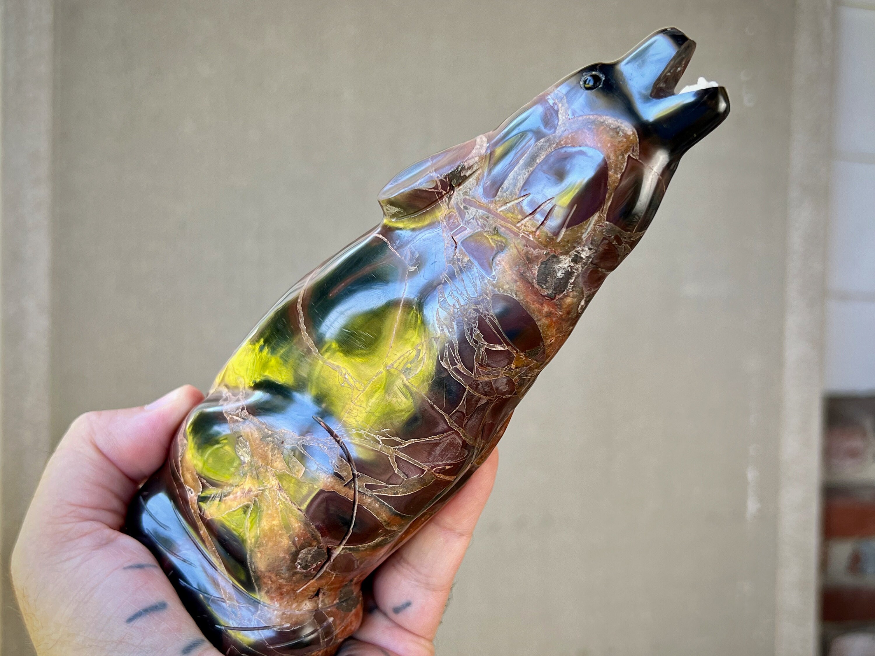 Howling Wolf Statue by Peruvian Artist Ozwaldo Perez, Hand Carved from ...