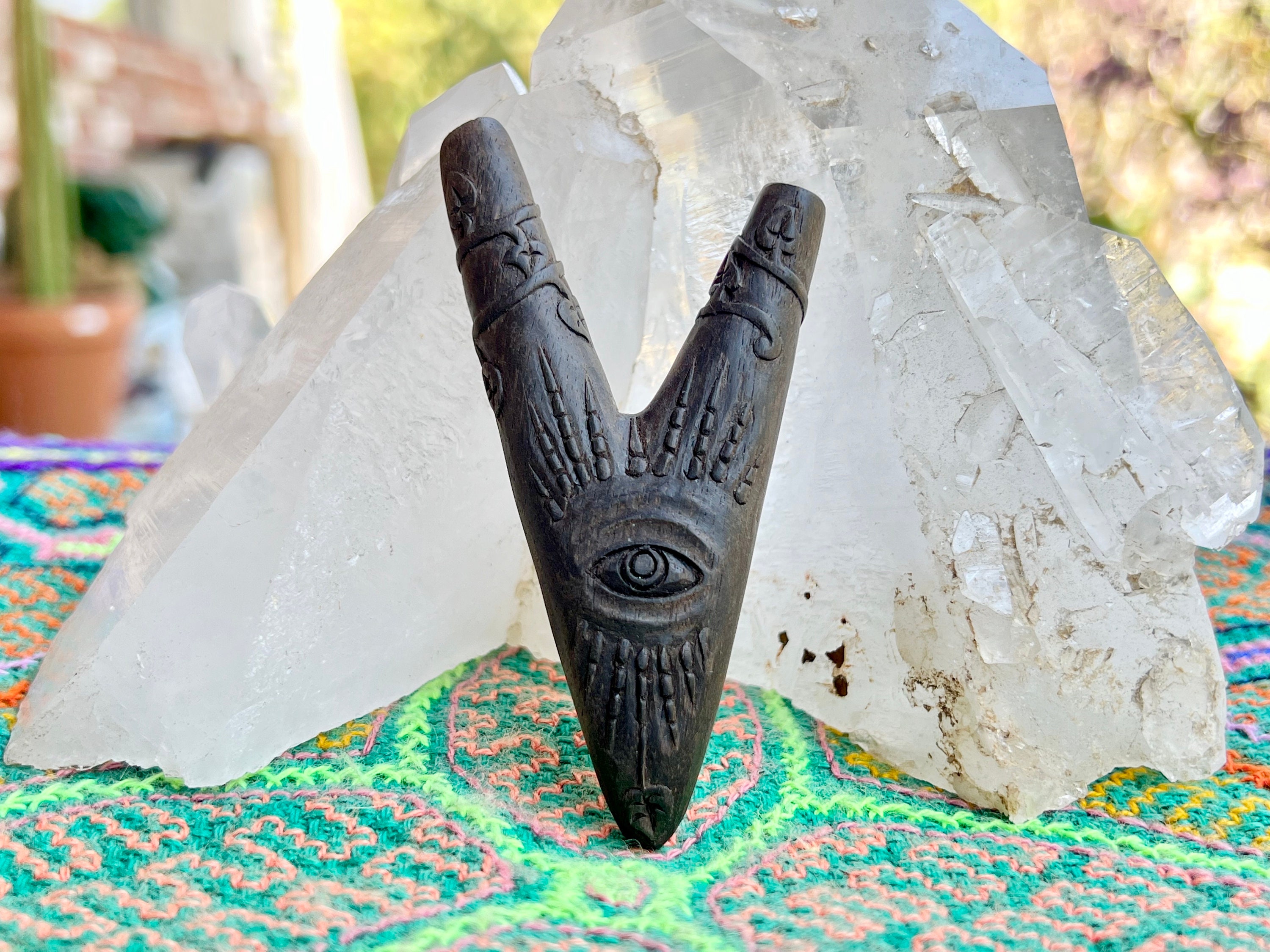 Kuripe, Solid Wood All-Seeing Eye with Vine Kuripe, Single Block Kuripe ...