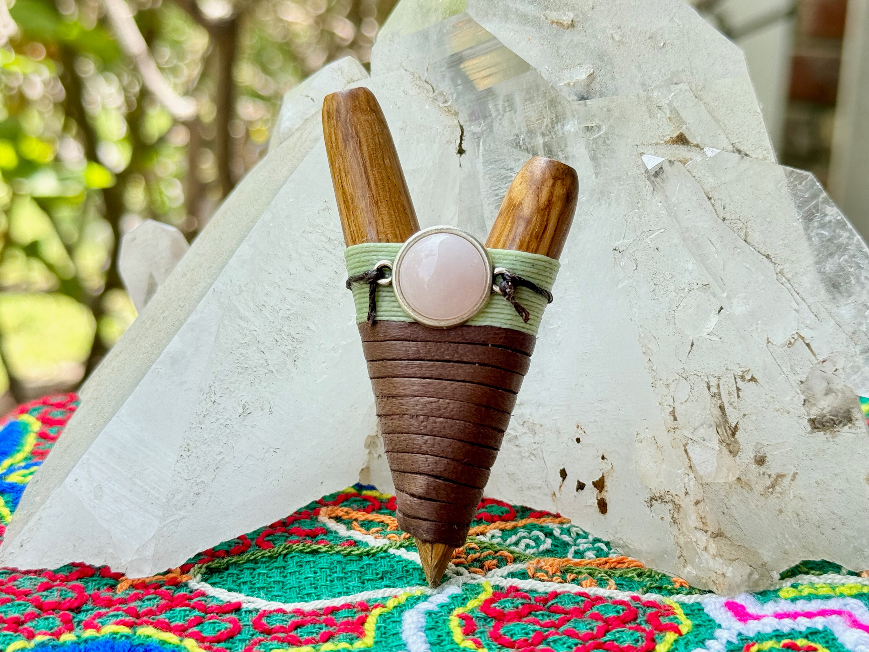 Kuripe, Handmade Wood Kuripe with Natural Rose Quartz Crystal ...
