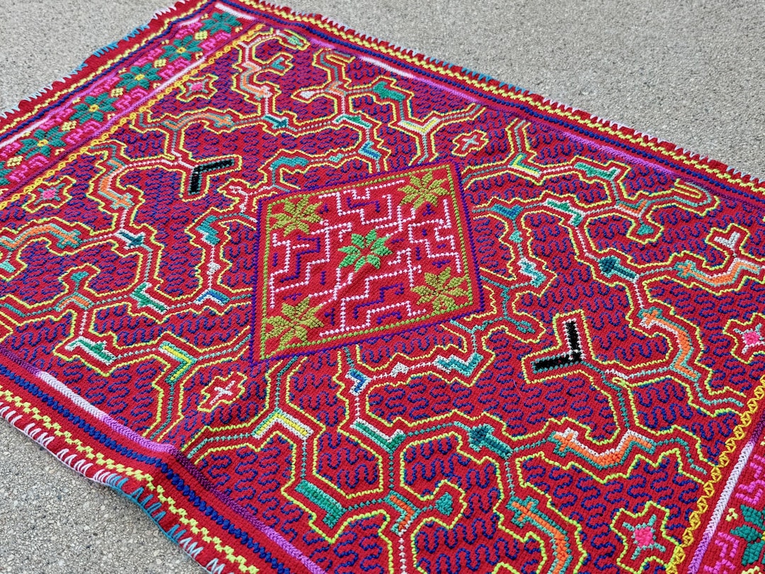 Shipibo Manta Cloth by Peruvian Artist Isabel Franchini, 17 X 26.5 ...