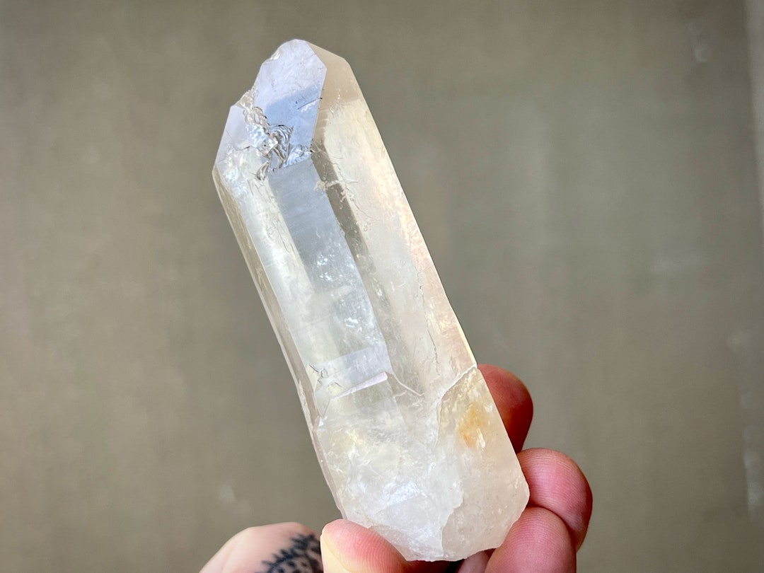 Lightning Strike Quartz With Very Prominent Jagged Strike Indication ...