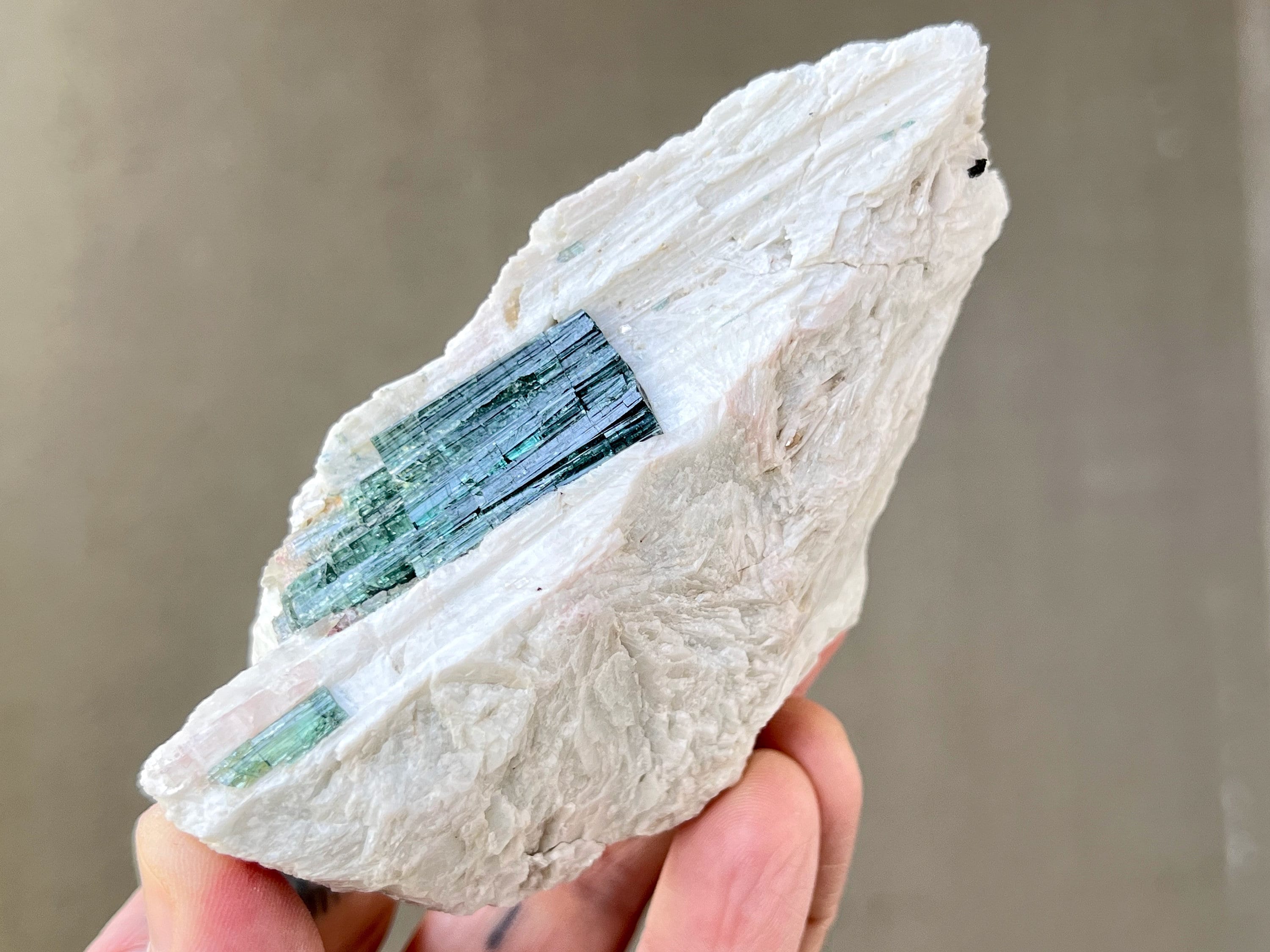 White Albite with Teal Blue Green Tourmaline Inclusion, 314g, Rare Find ...