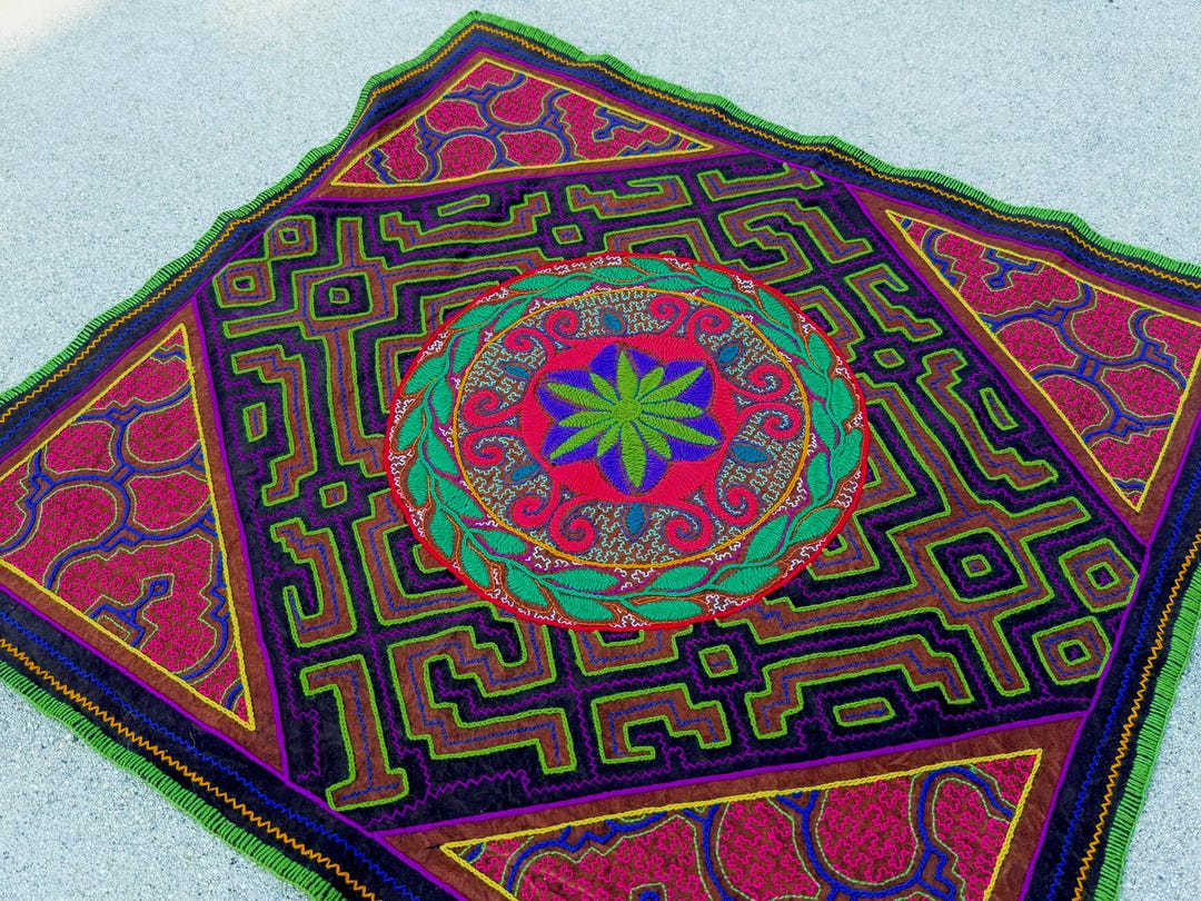 Shipibo Manta Cloth With Vine by Peruvian Artist Isabel Franquines, 25 ...