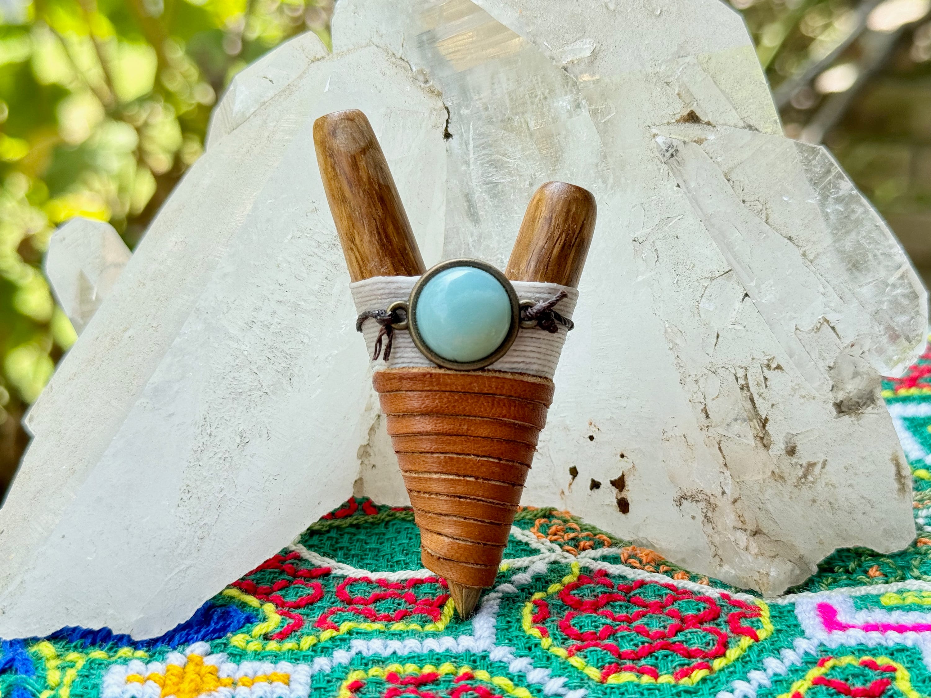 Kuripe, Natural Wood Kuripe Adorned with Vibrant Amazonite Stone ...