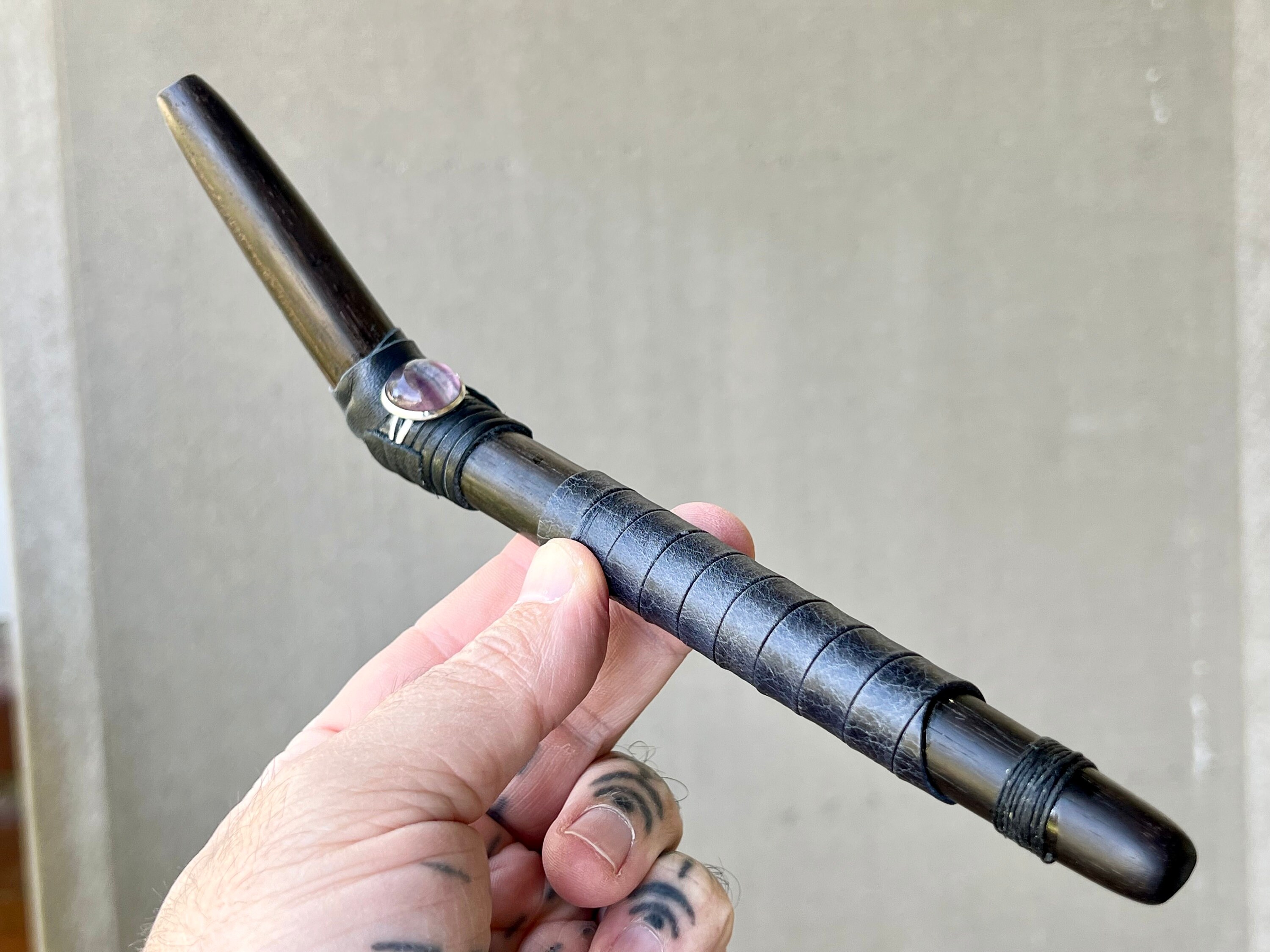 Tepi (kuripe) pipe with Purple Fluorite, Solid Ebony Wood Tepi ...