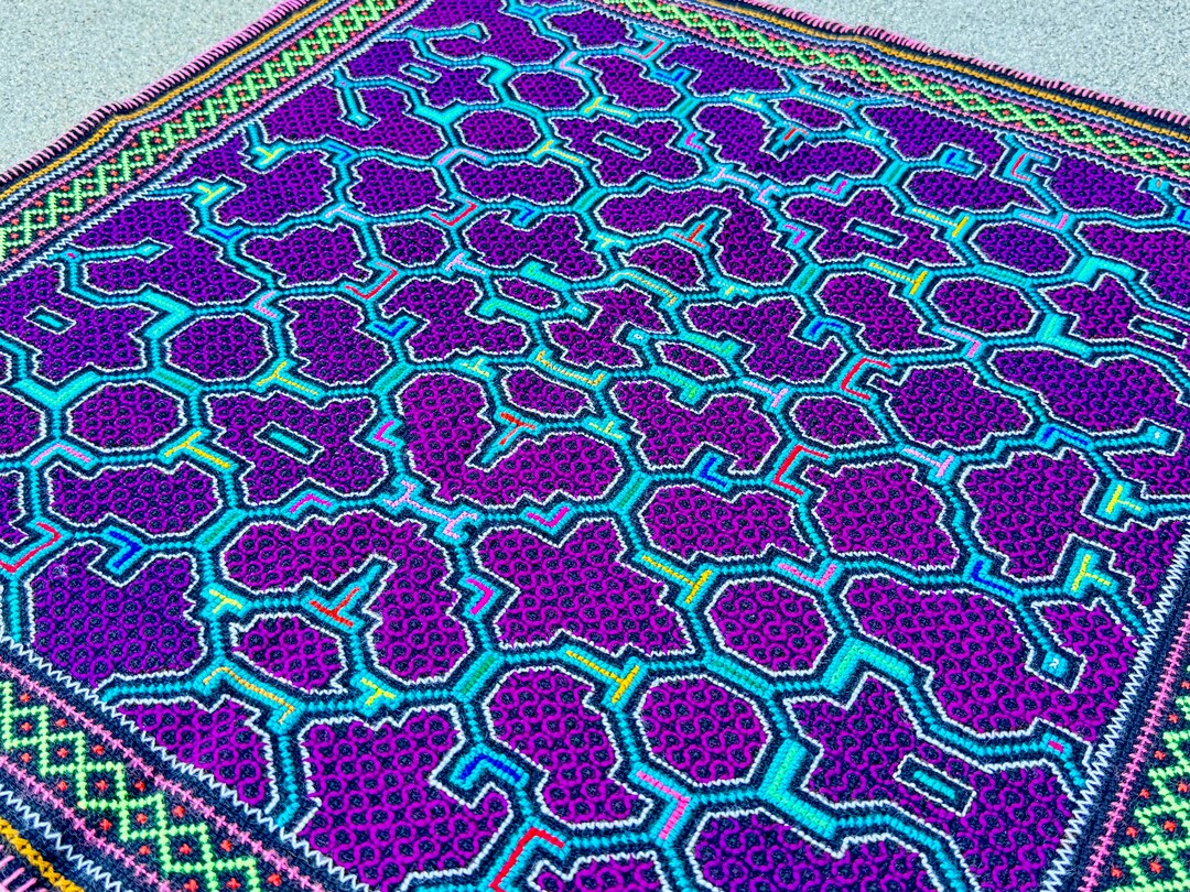 Shipibo Manta Cloth by Peruvian Artist Isabel Franchini - Etsy