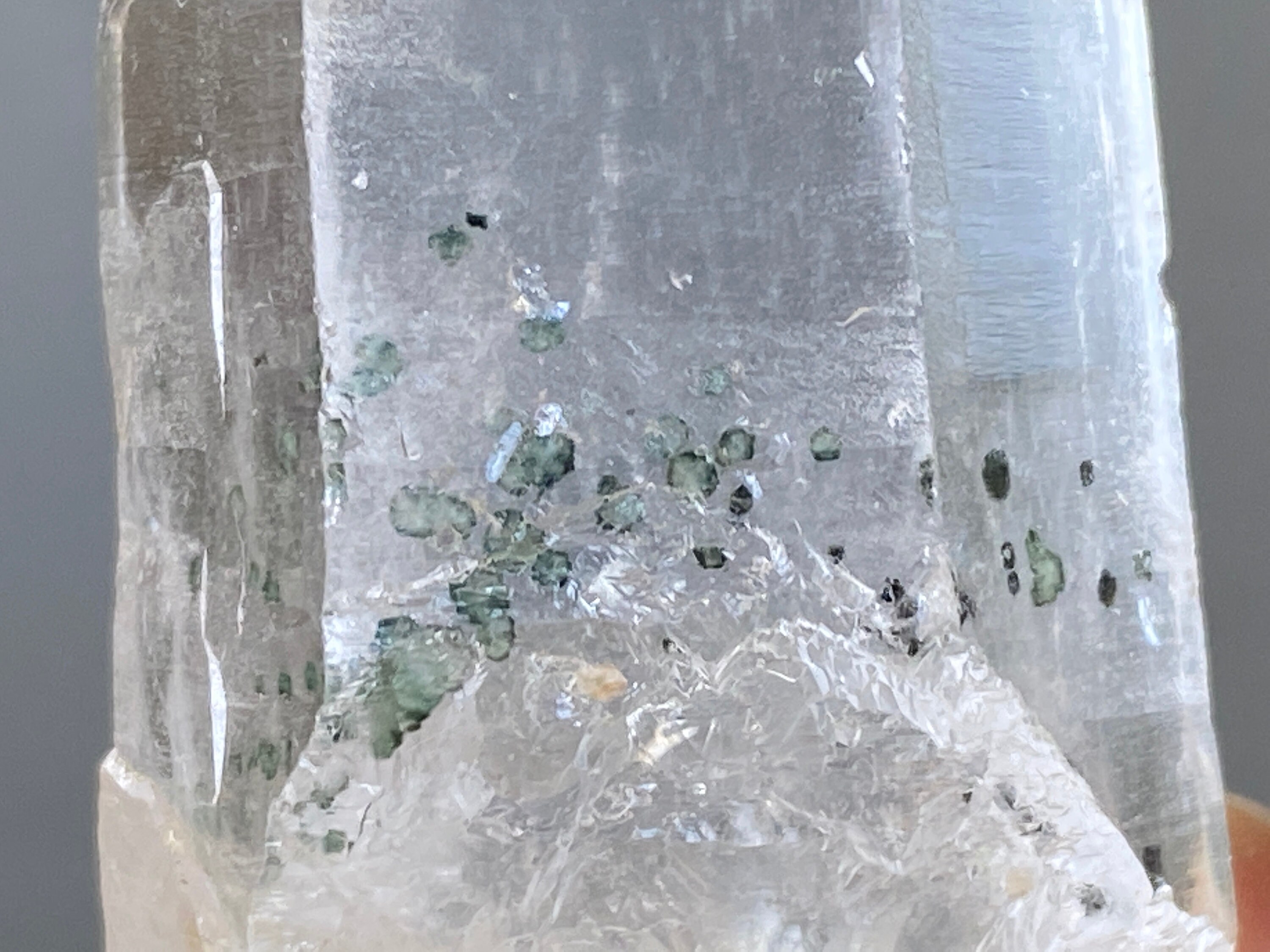 Water Clear Quartz with Green Clinochlore Seraphinite Disc Inclusions ...