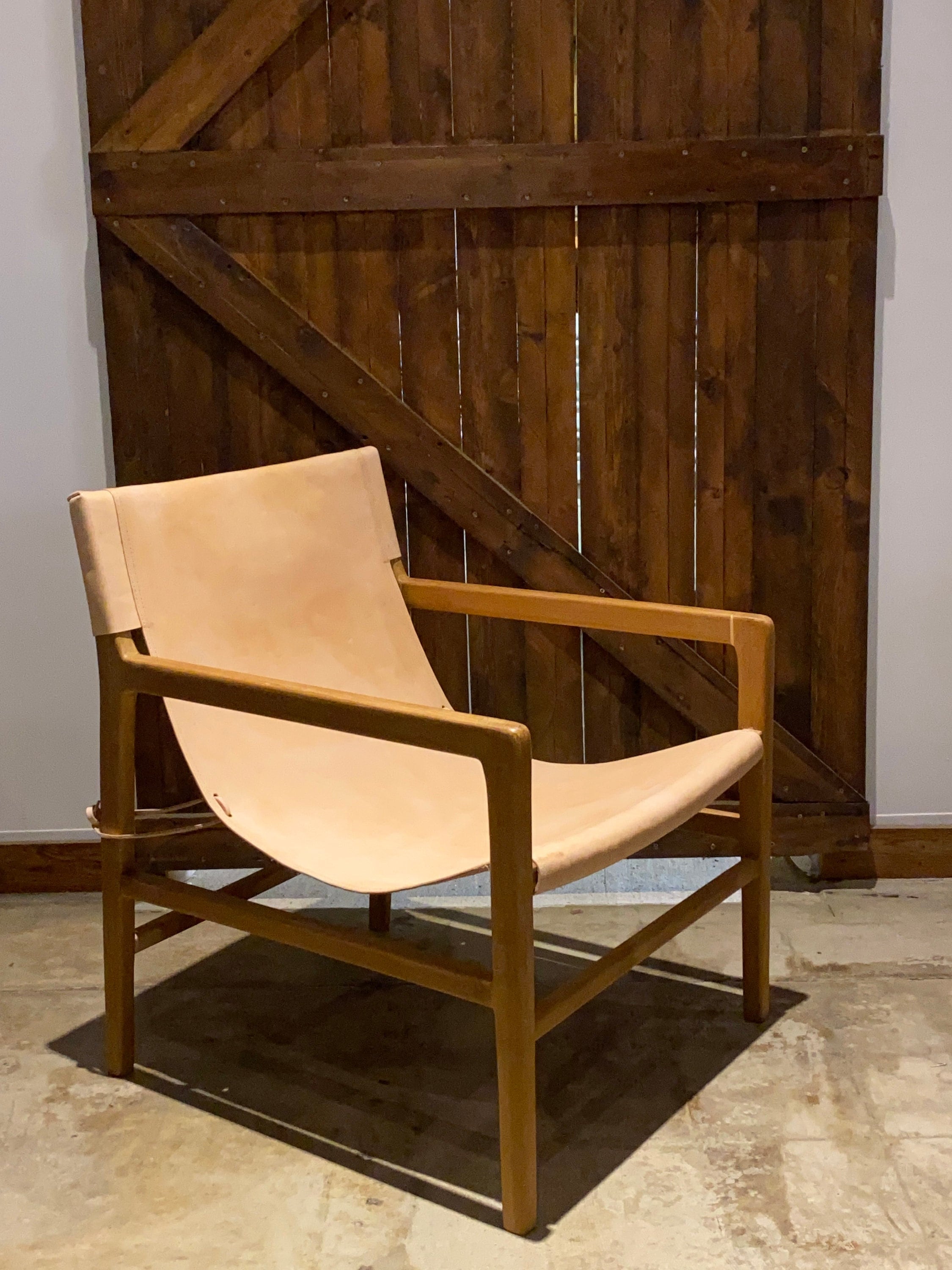 Natural Leather Living Room Chair Leather and Teak Wood Frame Chair ...
