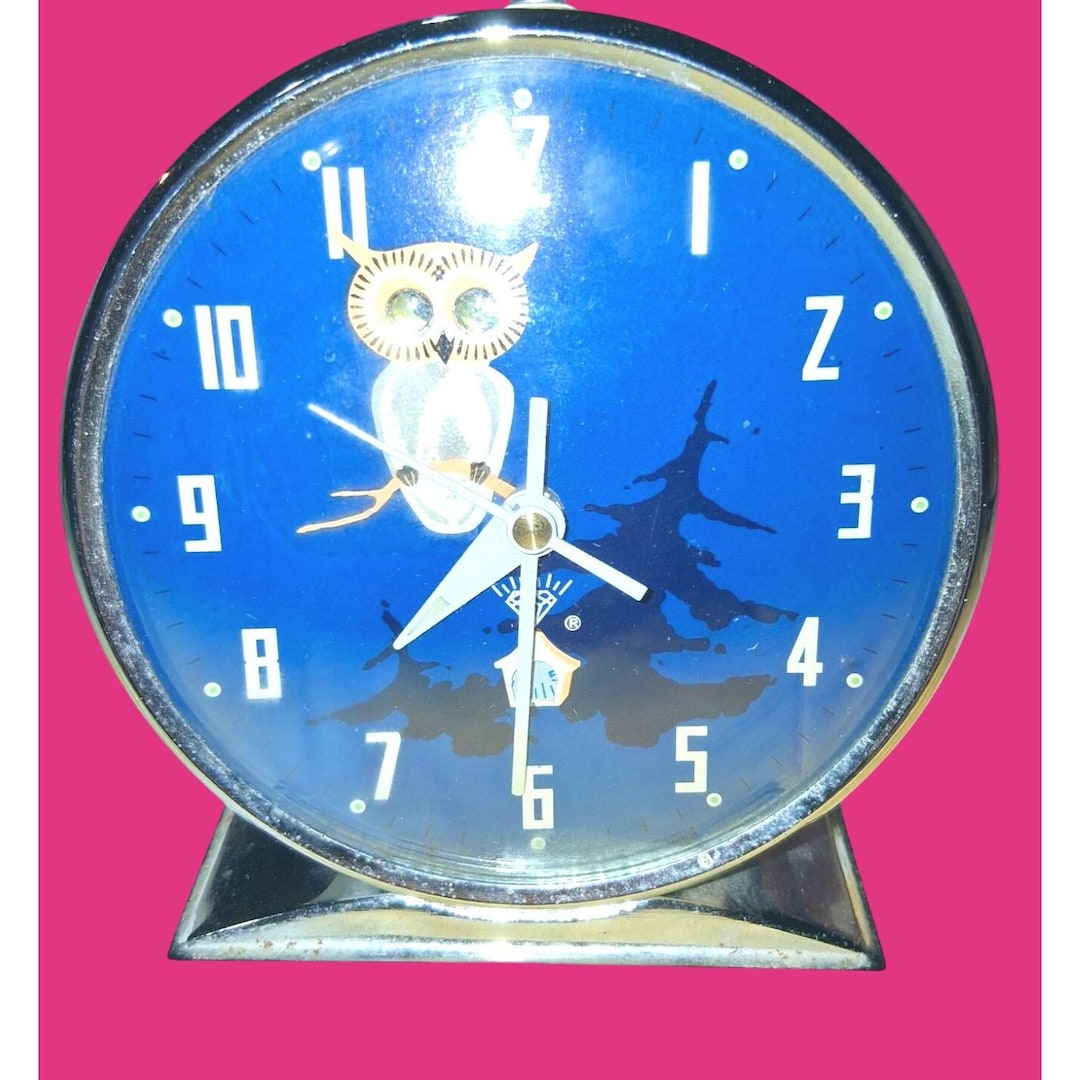 Vintage Blue Owl Design Alarm Clock With Chrome Base & Green Back Mid ...