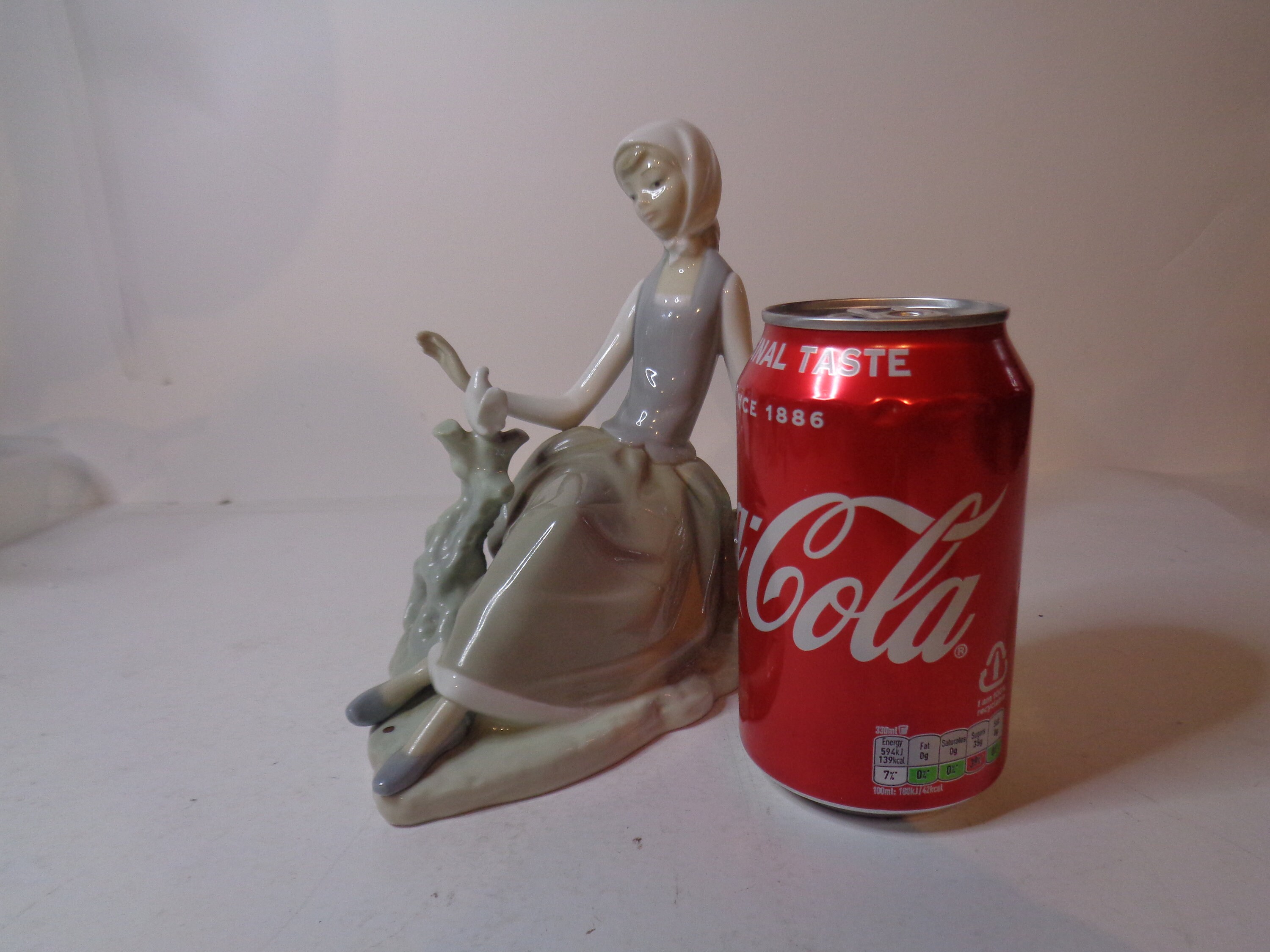 Lladro Shepherdess With Dove Number 4660 Issued 1969 - Etsy