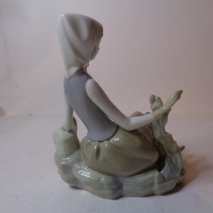 Lladro Shepherdess With Dove Number 4660 Issued 1969 Gloss Version - Etsy