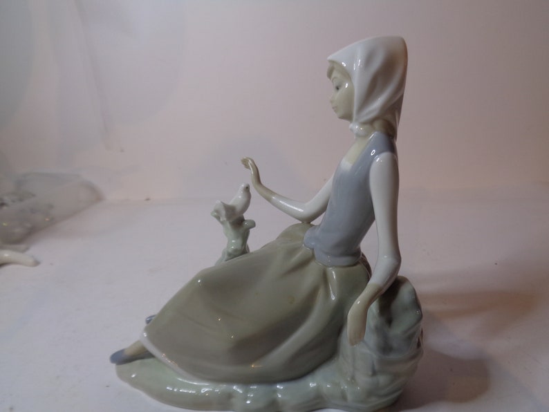 Lladro Shepherdess With Dove Number 4660 Issued 1969 - Etsy